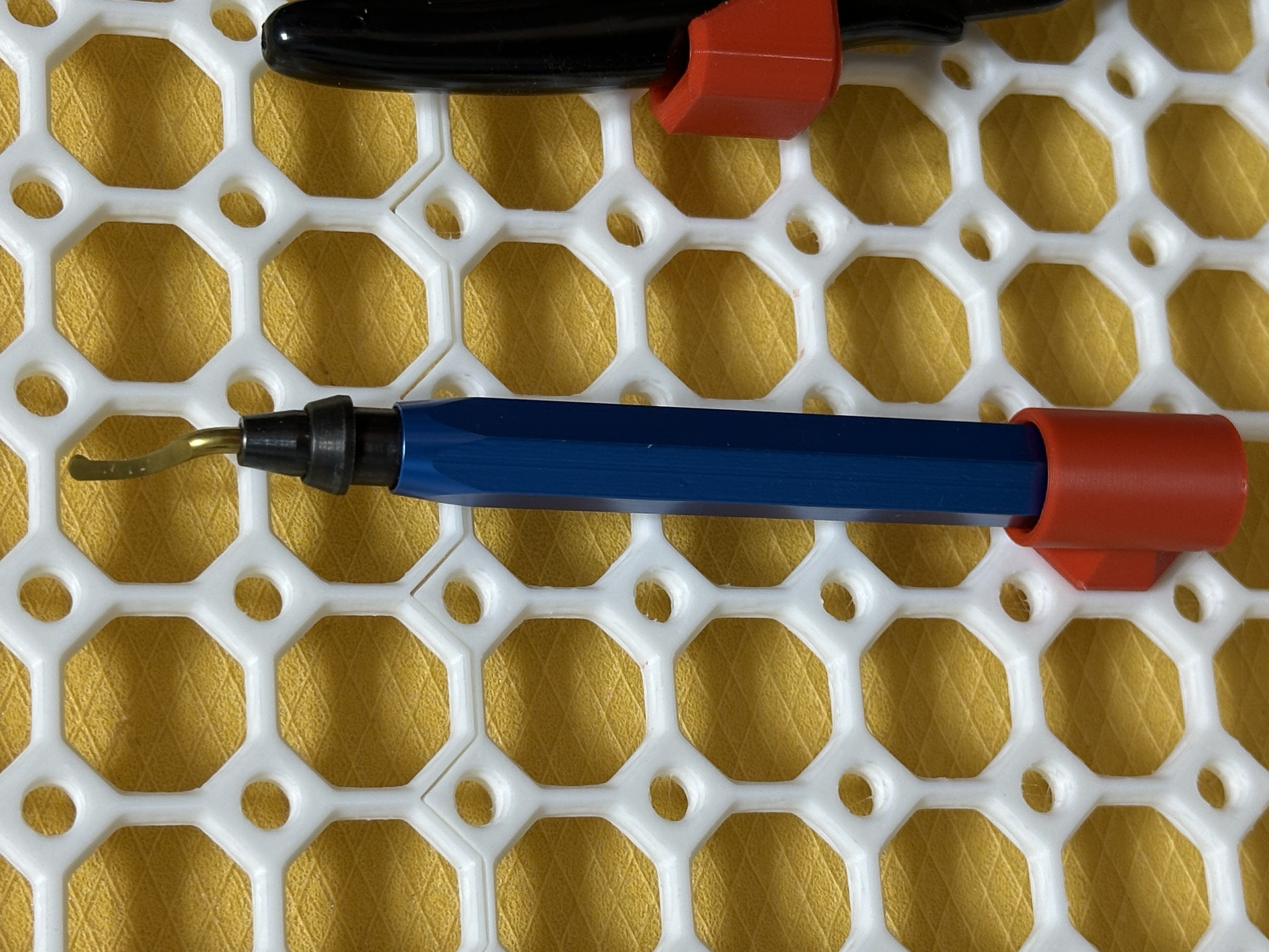Simple Deburring Tool Holder for Multiboard by DrTob | Download free ...