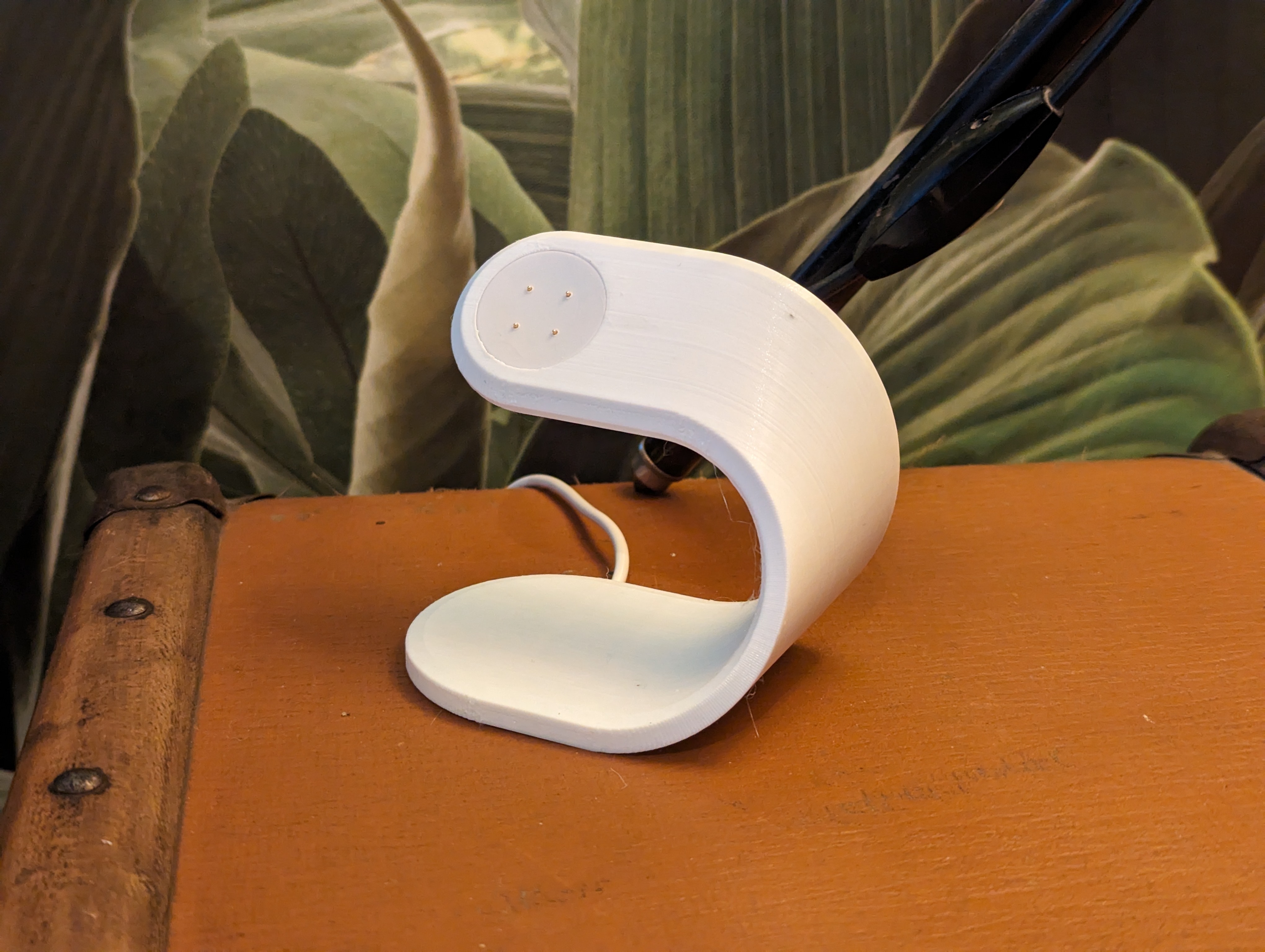 Pixel Watch 2 & 3 stand & wall mount (2 in 1) by Félix | Download free ...