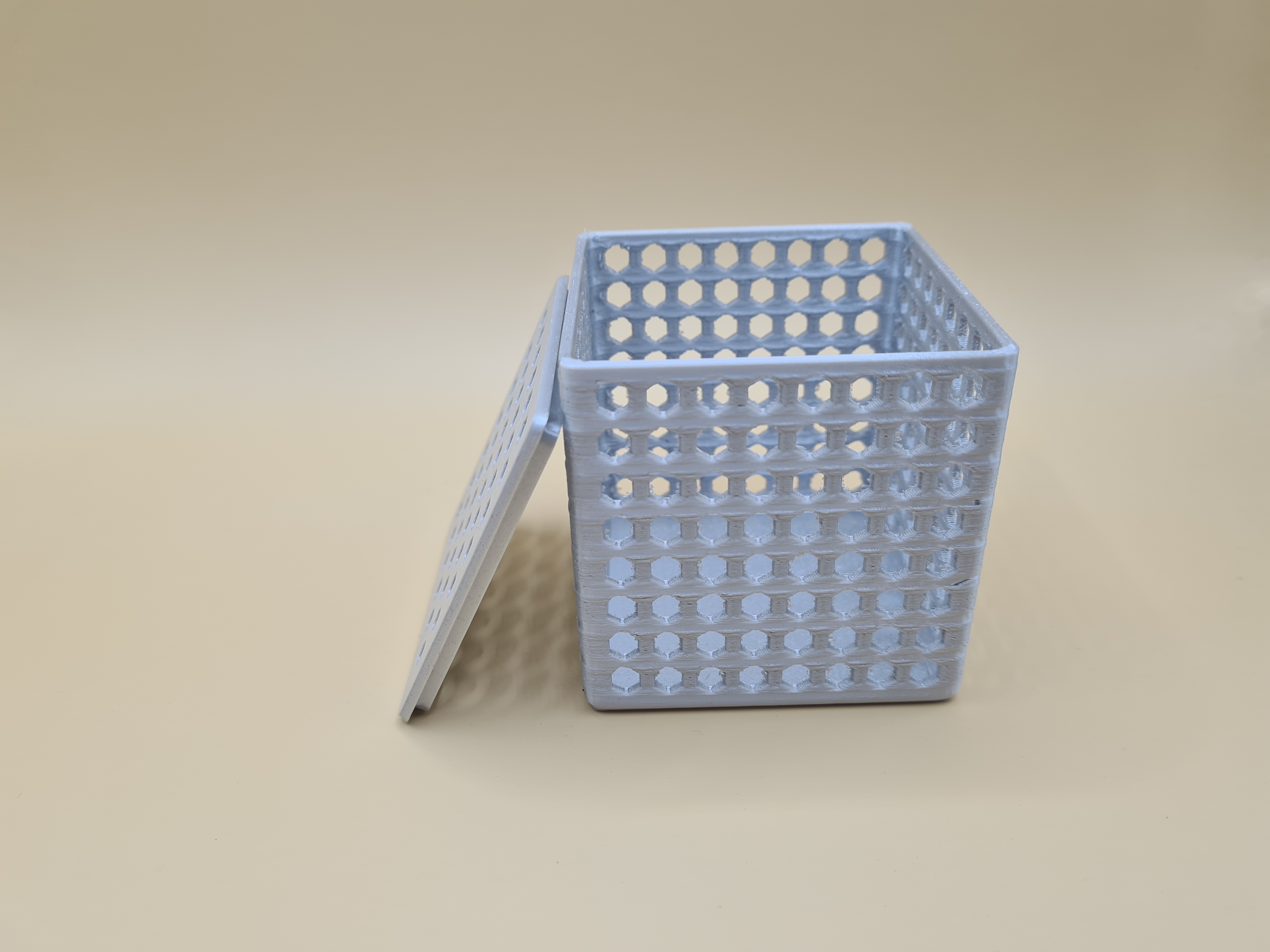 Organize buttons Box with Cover by Wilko_SLO | Download free STL model ...