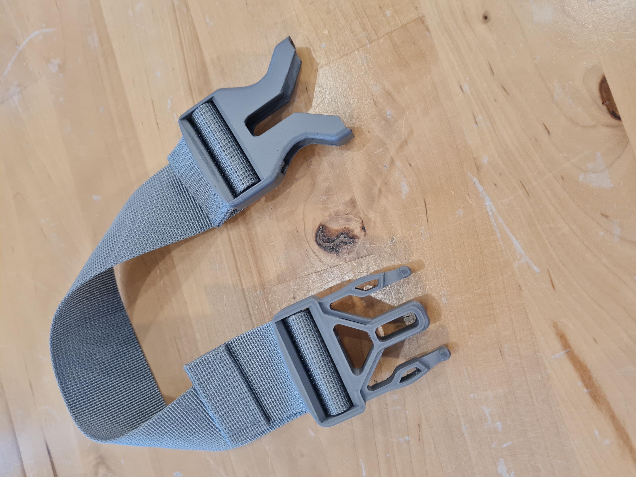 Clip Buckles for 1.5 inch webbing / DLX Twinpeak Waist Belt by Mids ...