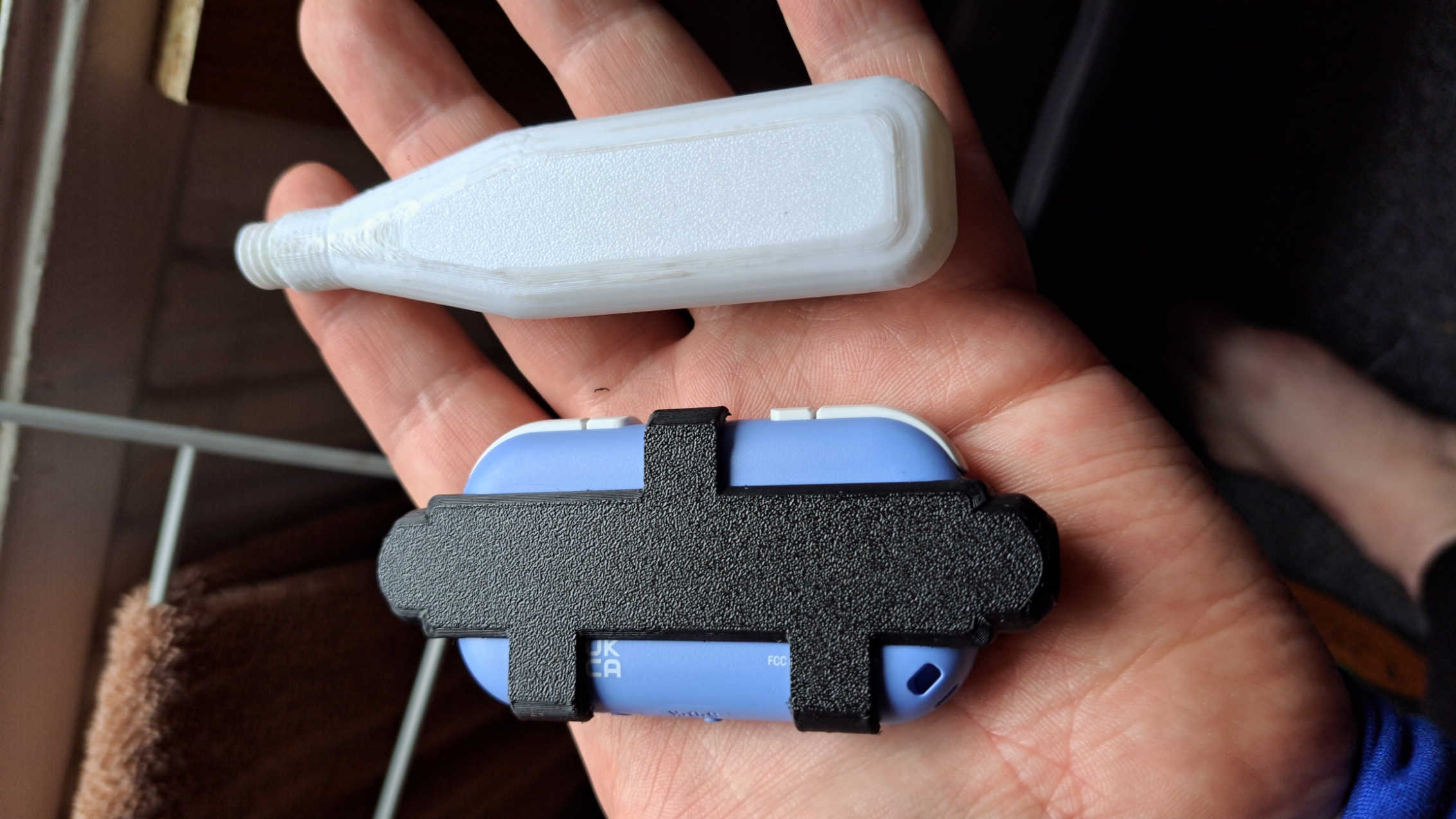 8BitDo Micro One-handed Controller Handle / Reversible Vertical Frame ...