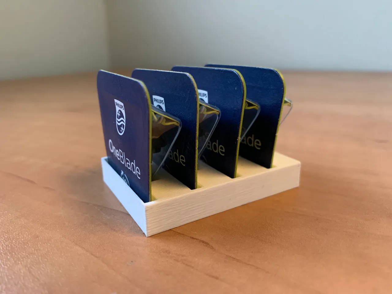 Philips OneBlade Blade holder 4x by Tarato | Download free STL model ...