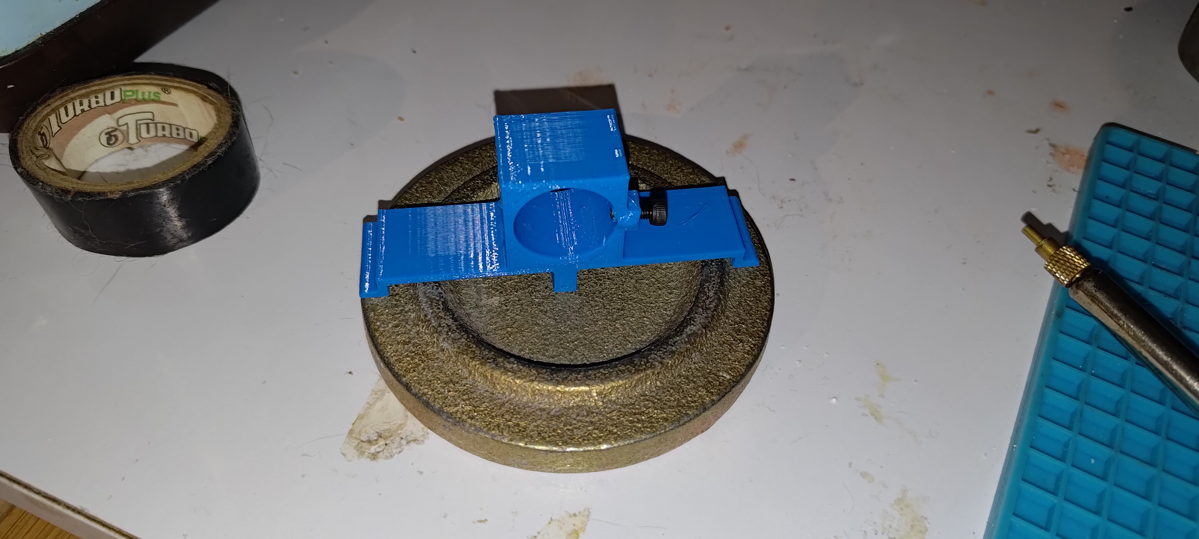 Litter Robot 3 Extra matt Weight Mount by LoXiRe | Download free STL ...