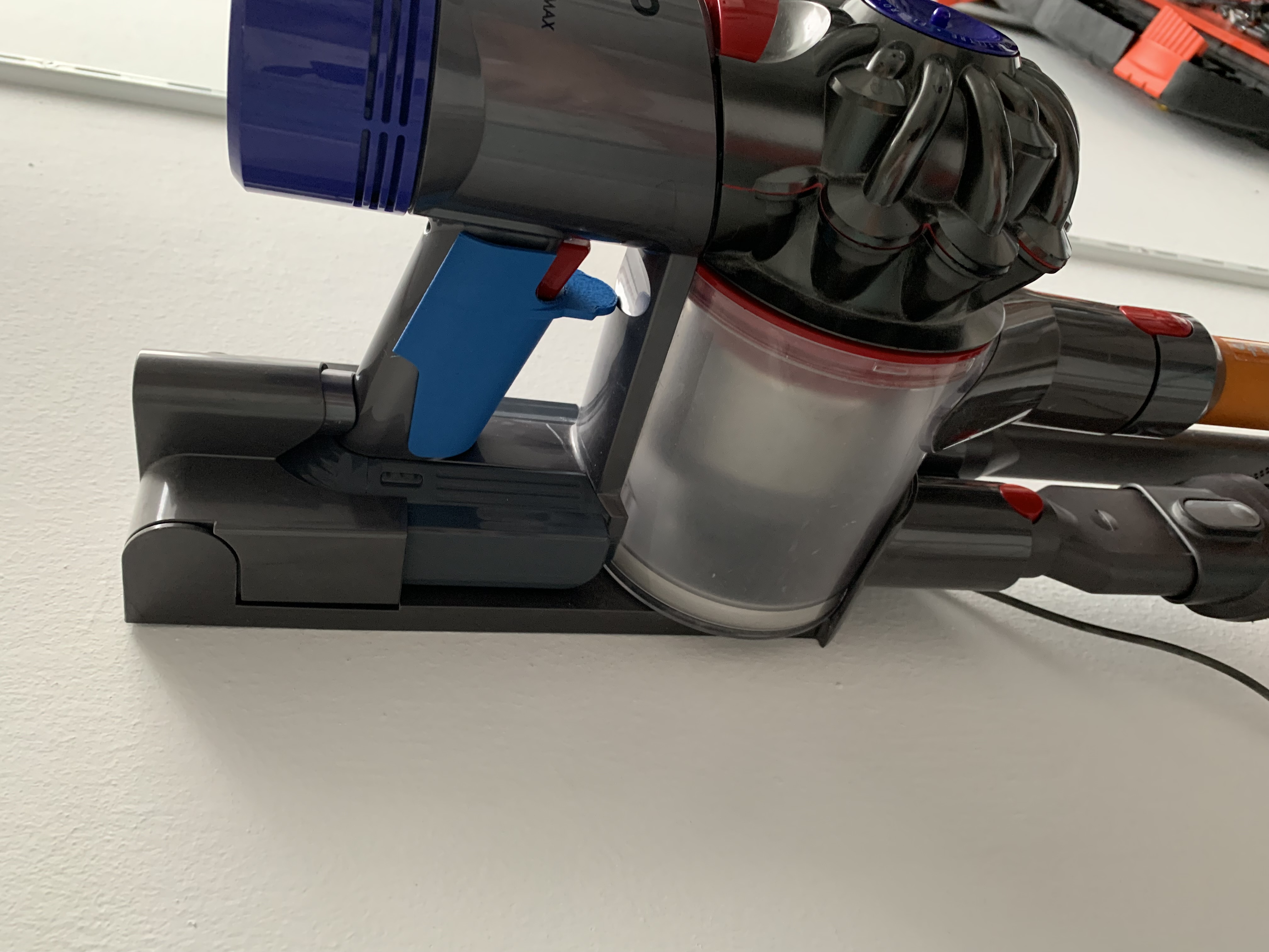 Repair for a broken Dyson V8 handle (thing below the trigger) by Thorb ...