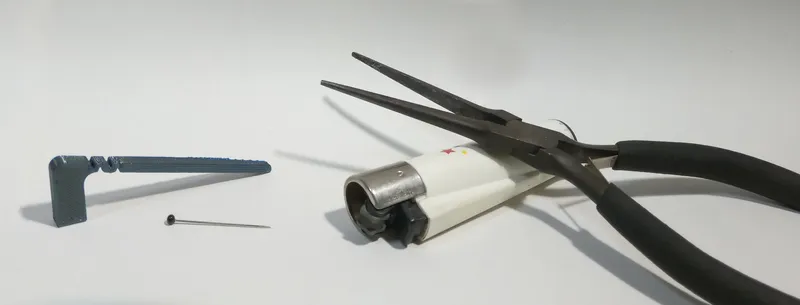 Magnetic Part Clamps for Soldering by MaxiMakes | Download free STL ...