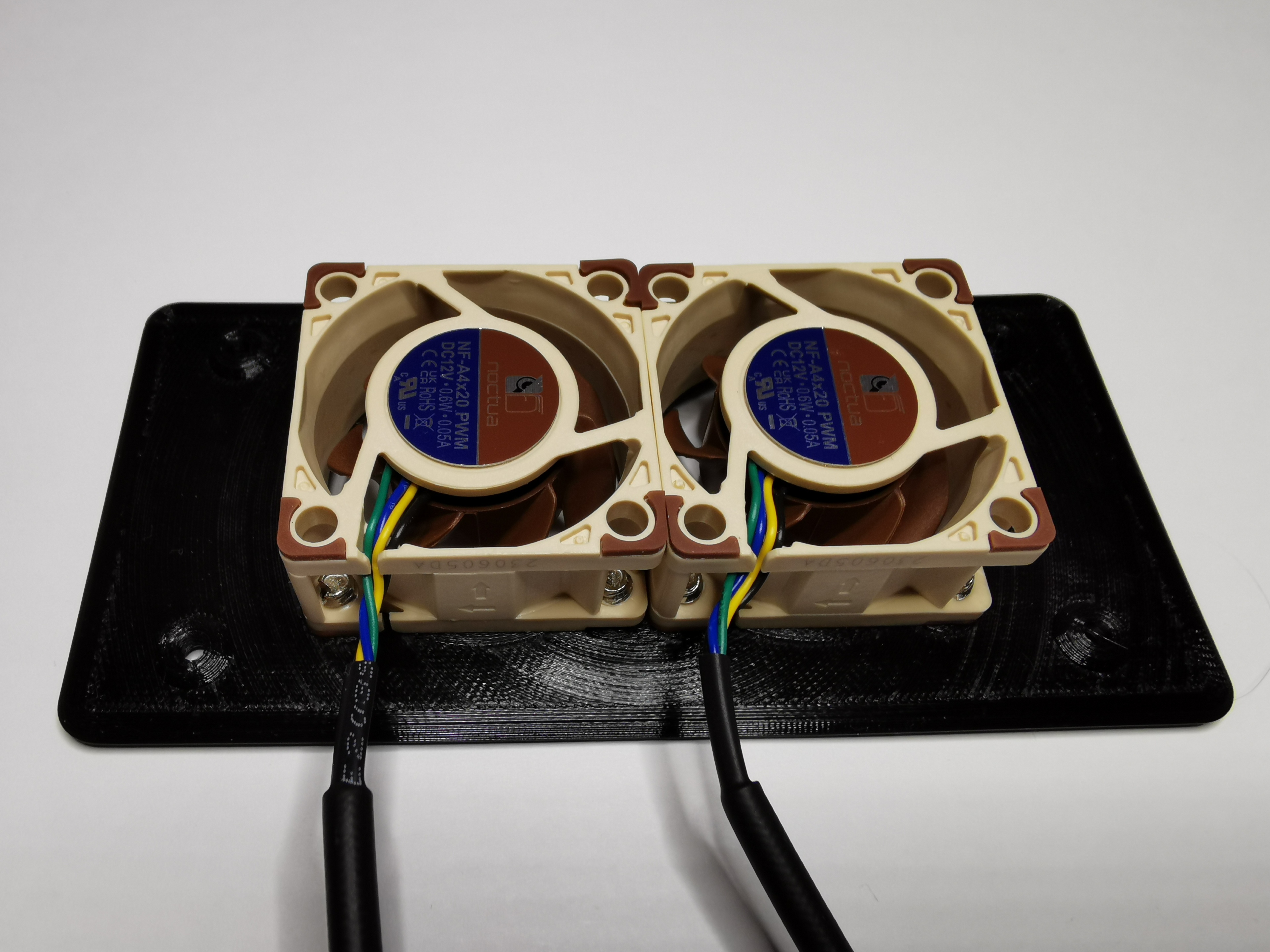 Mounting plate for extra cooling fans in PC casing by OBA | Download ...