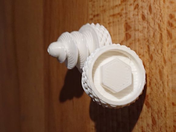 CardBoard Screw compatible with makaru by HuKru | Download free STL model | Printables.com