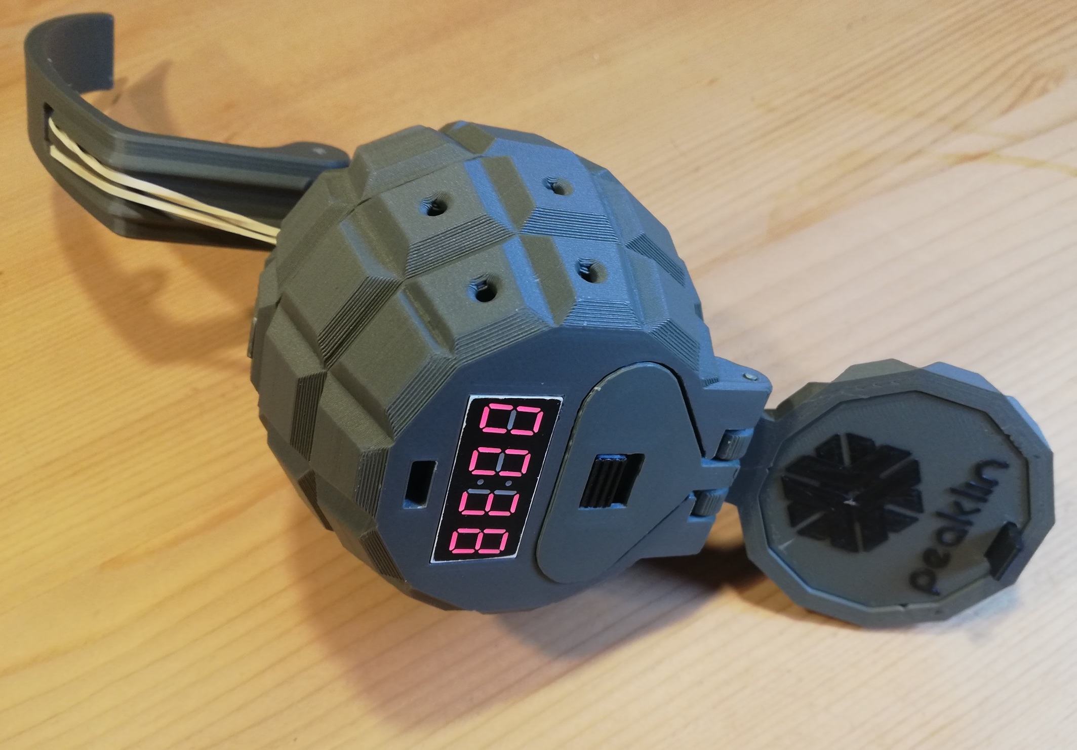 Table War - Board Game por peaklin | Descargar modelo STL gratuito ...