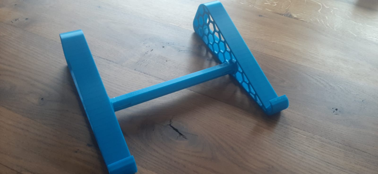 laptop riser / support by Dennis | Download free STL model | Printables.com