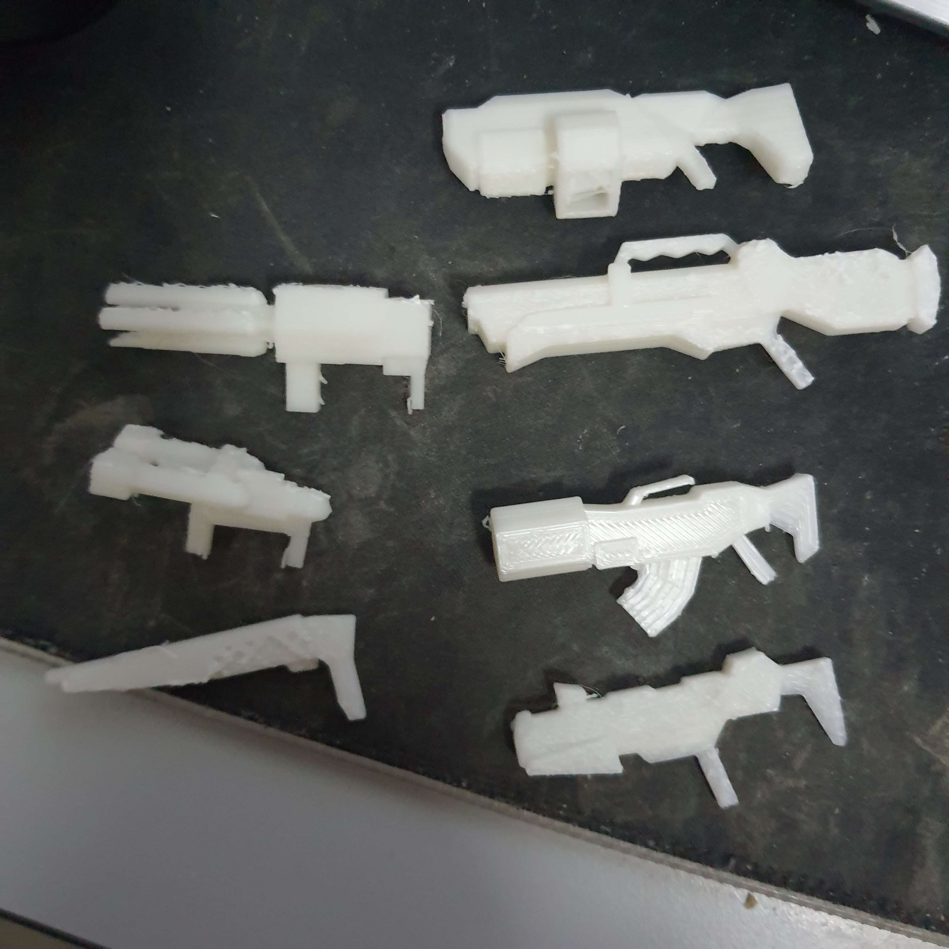 Dummy 13 / Lucky 13 Quake Weapons by ChargerOOT | Download free STL ...