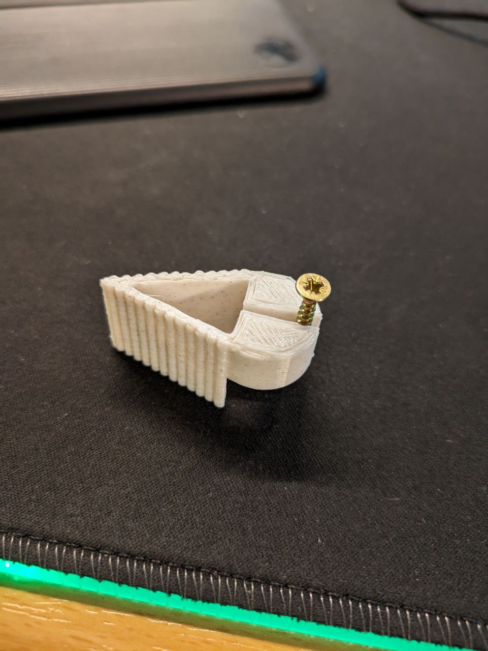 Nail or Screw holder by Johination | Download free STL model ...