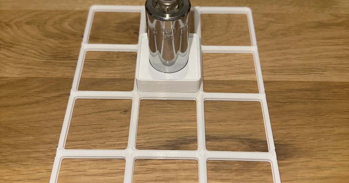 Gridfinity universal socket adapter holder von Yafra7 | Kostenloses STL ...