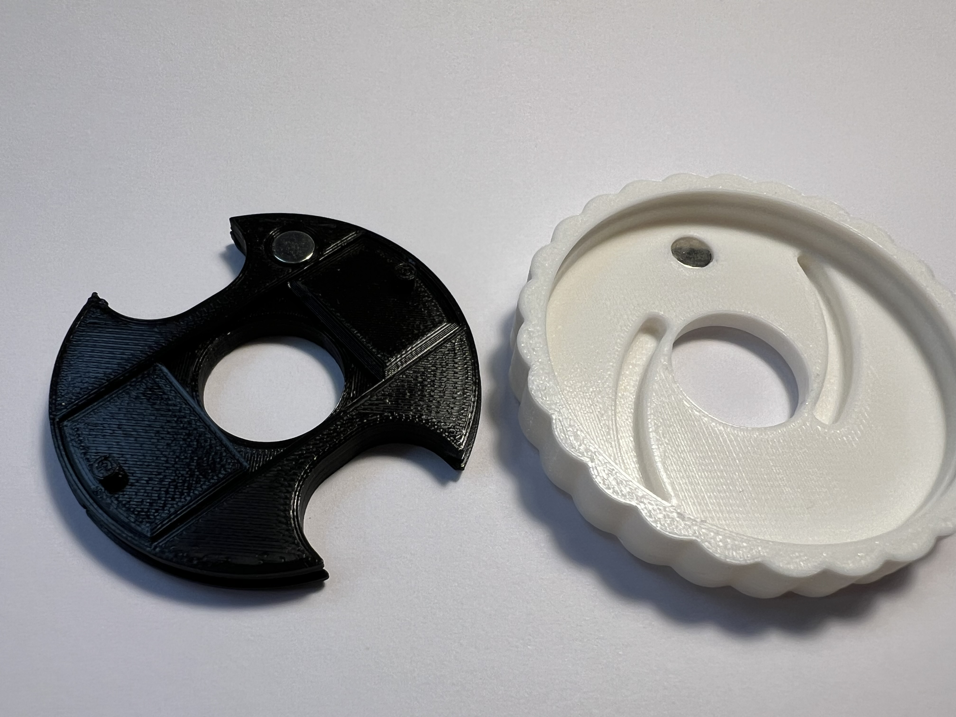 Peep Hole Iris Cover by Vision Forge Creations | Download free STL ...