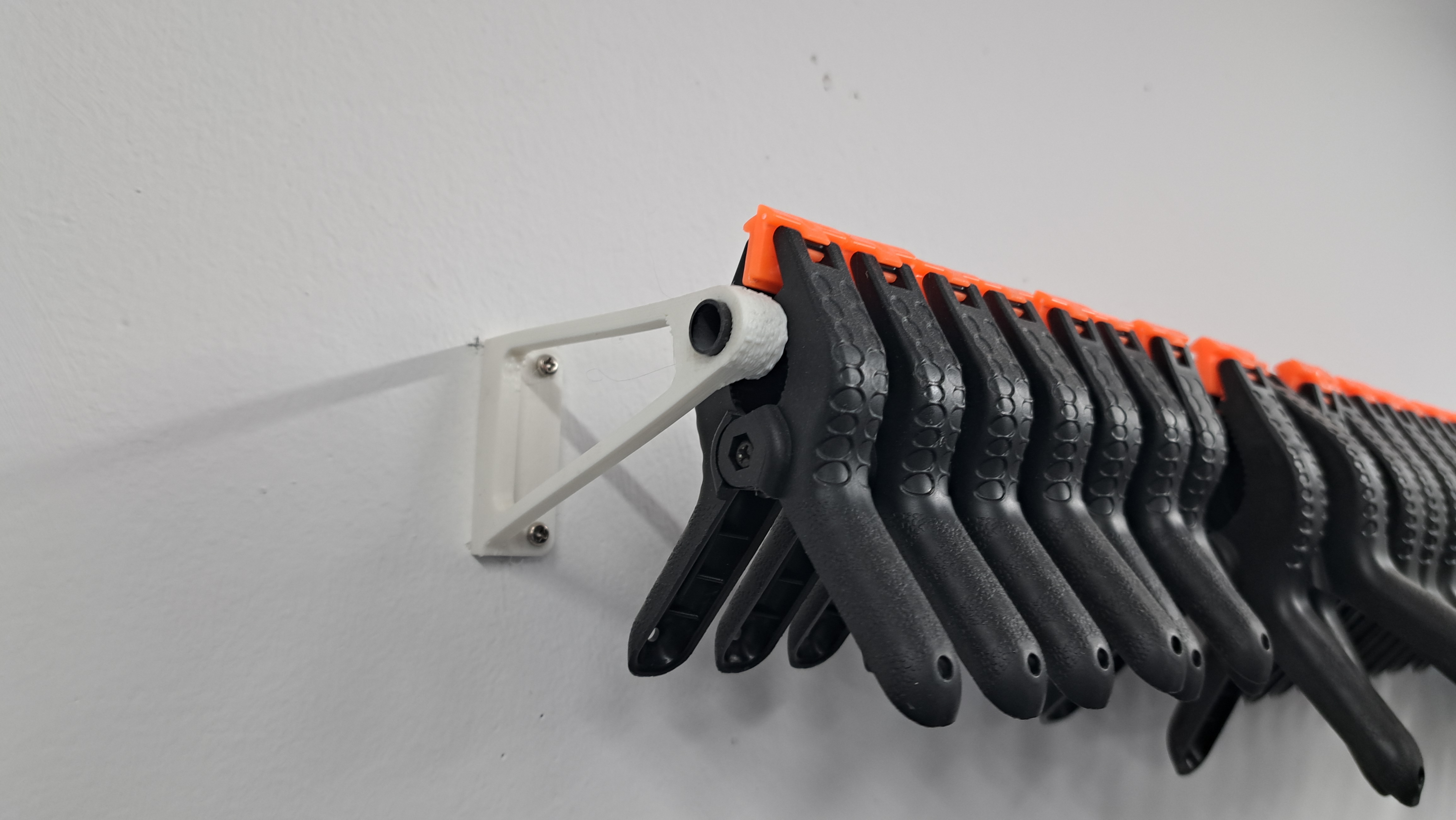 Bracket for clamps by Michael | Download free STL model | Printables.com