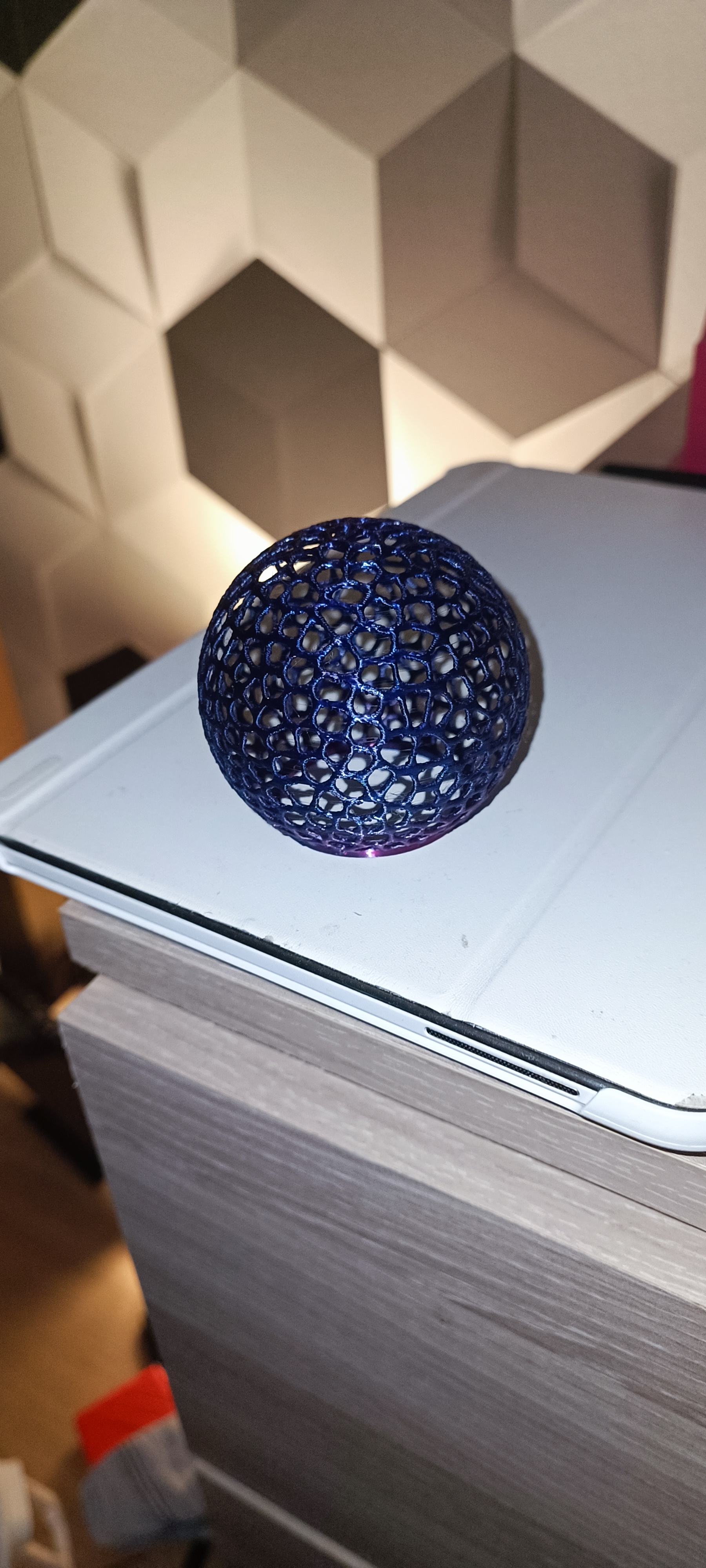 Vonoroi sphere light by ju60510 | Download free STL model | Printables.com Vonoroi sphere light by ju60510 | Download free STL model | Printables.com