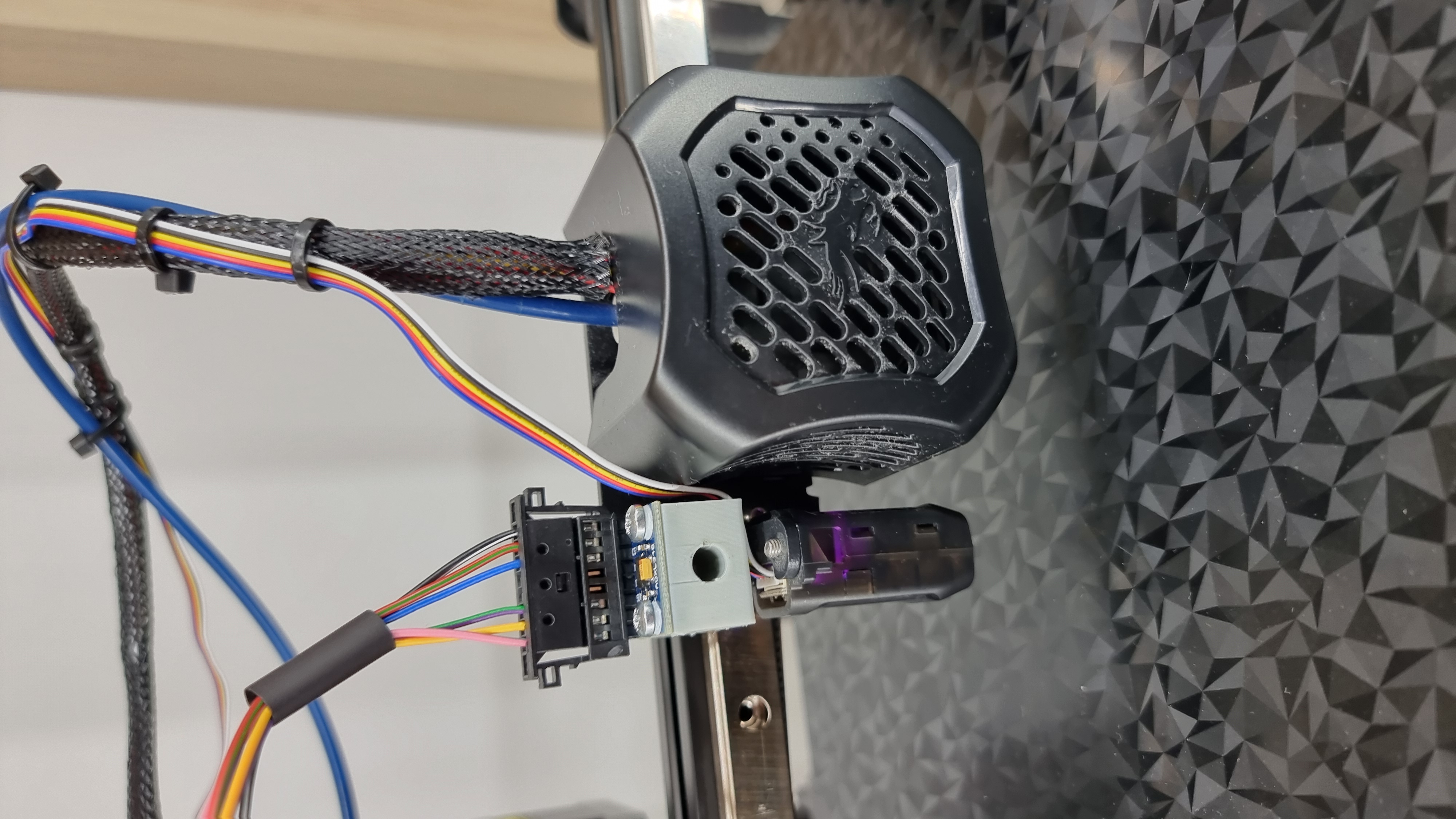 ADXL sensor holder for Creality Ender by CaptainBalu | Download free ...