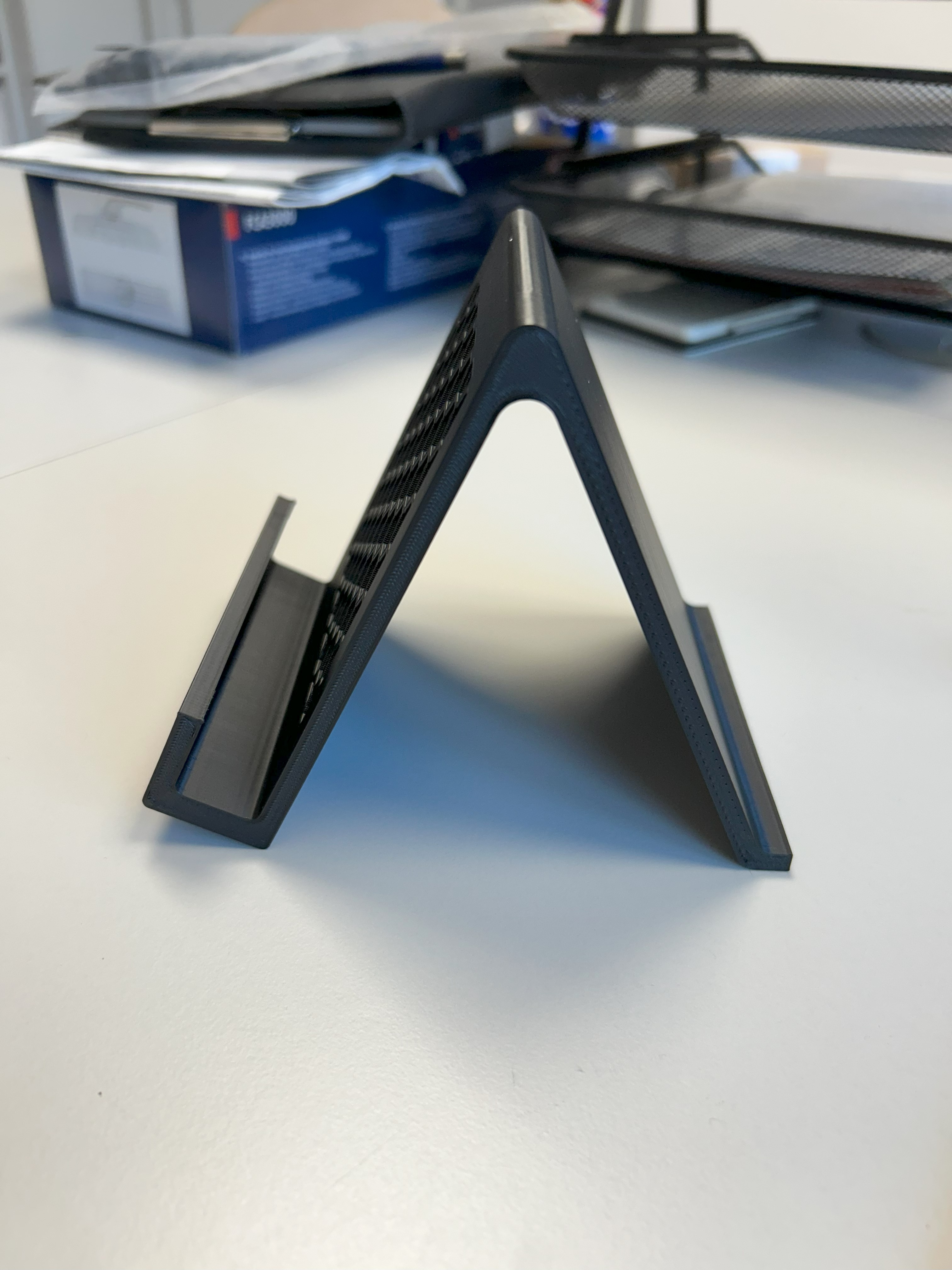 Tablet Stand by MaMo89 | Download free STL model | Printables.com