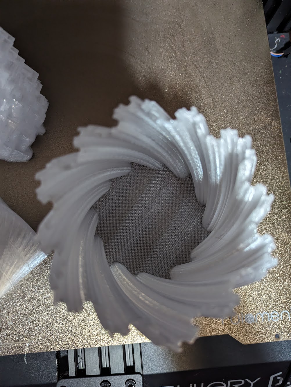 Churro Vortex Fractal Pen Cup by Dave LeCompte | Download free STL ...