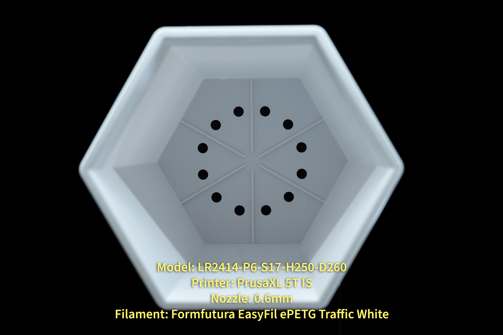 Octagonal Flower Pot in Various Sizes by Metikumi | Download free STL ...