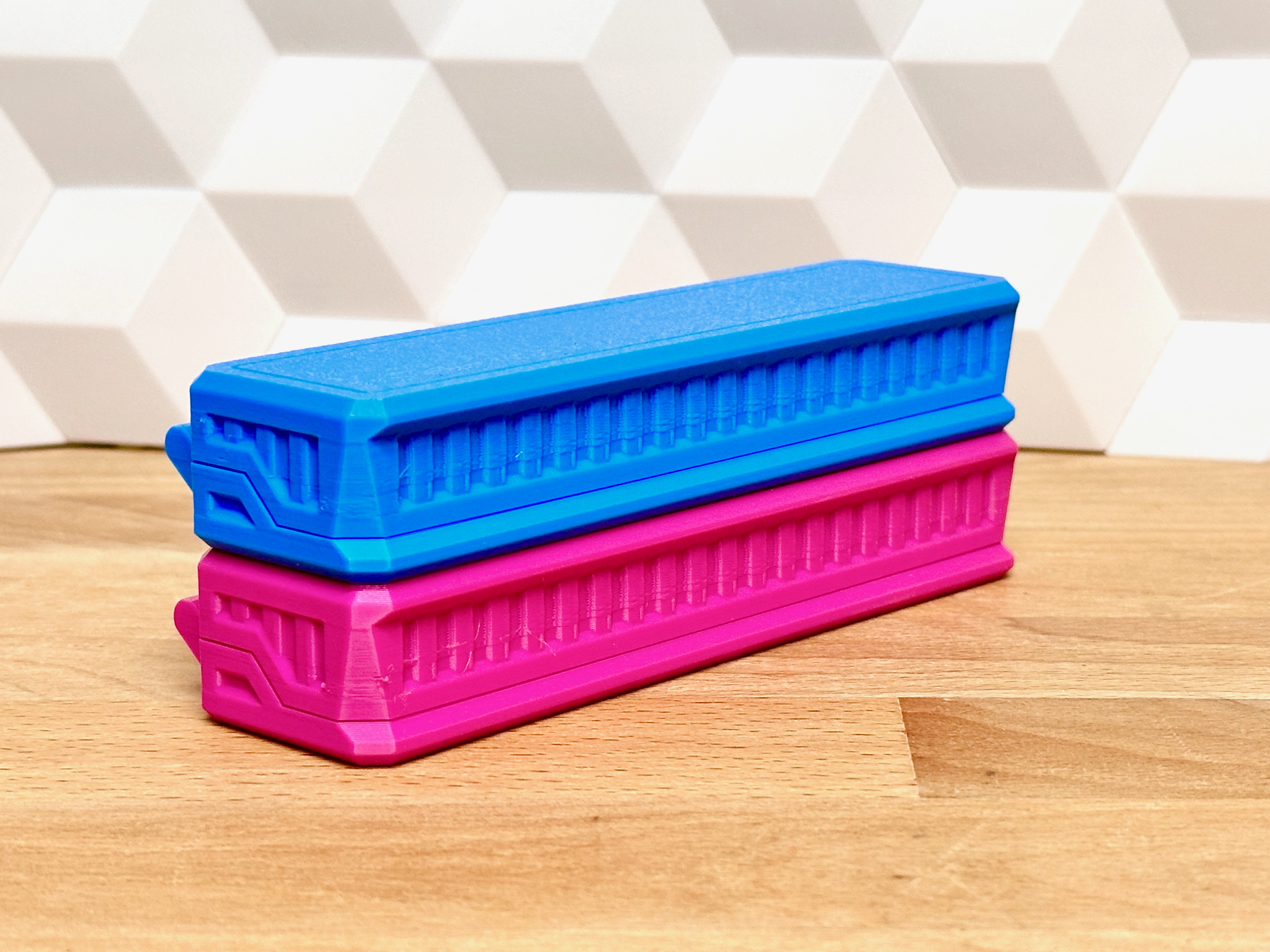Weekly Pill Organizer (print-in-place box with snap-to-fit lid) by ...