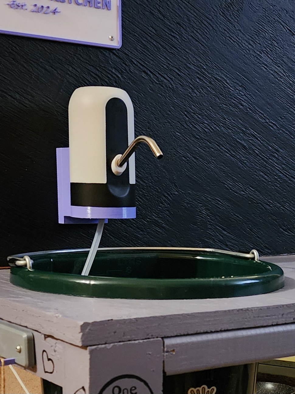 Water Pump Mount by Kuehn | Download free STL model | Printables.com