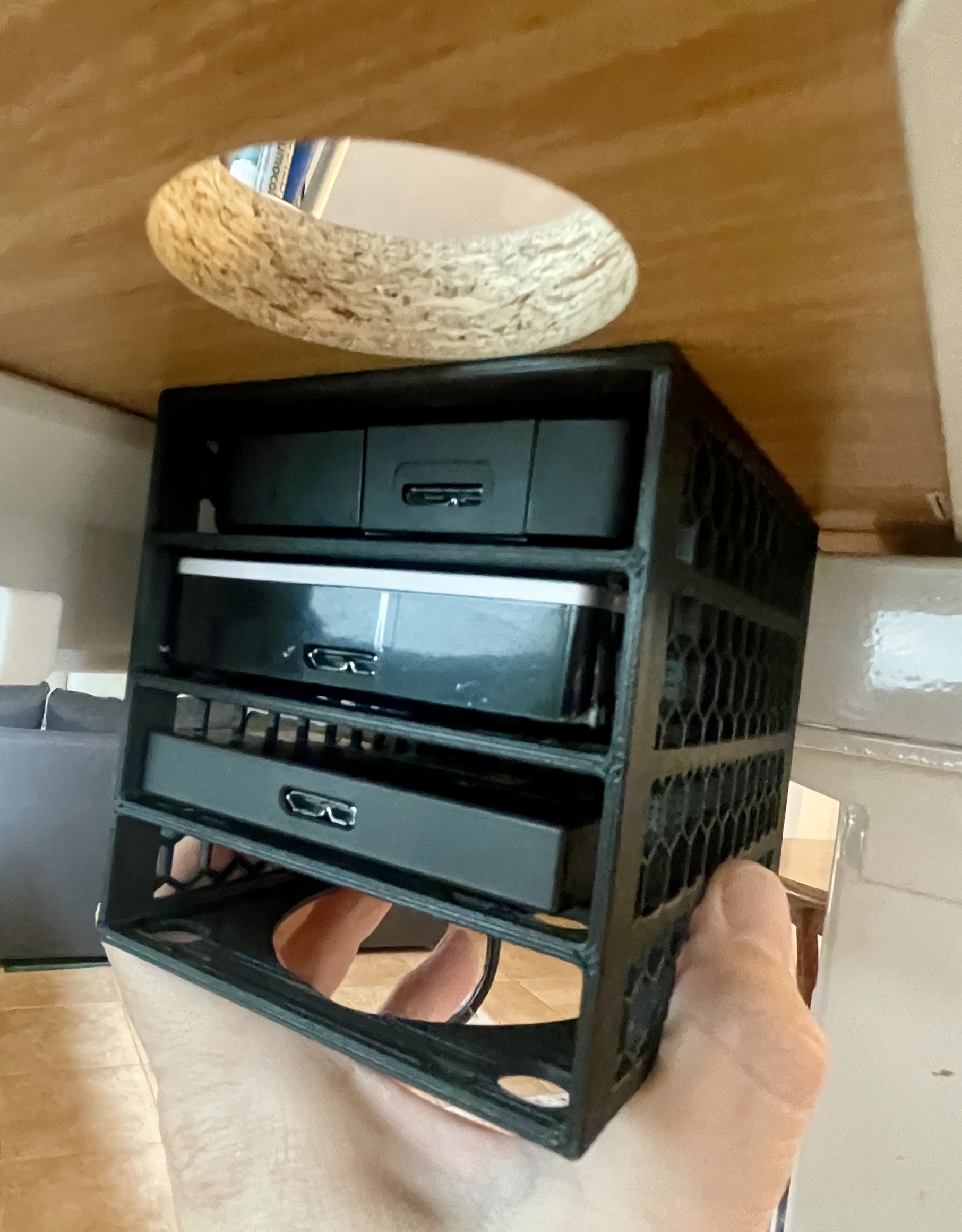 Portable HDD underdesk rack mount by ATree | Download free STL model ...