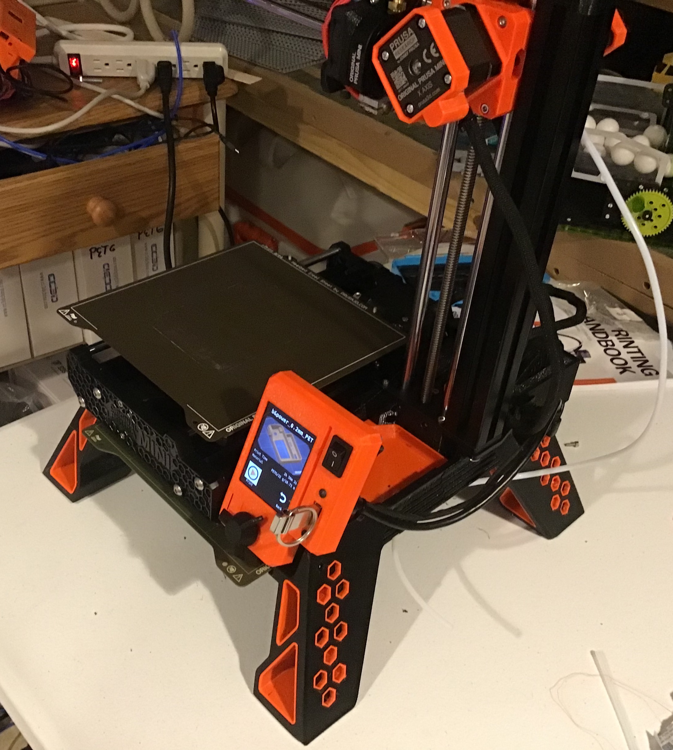 Mini Display Box with Usb & Power by mtyo | Download free STL model ...