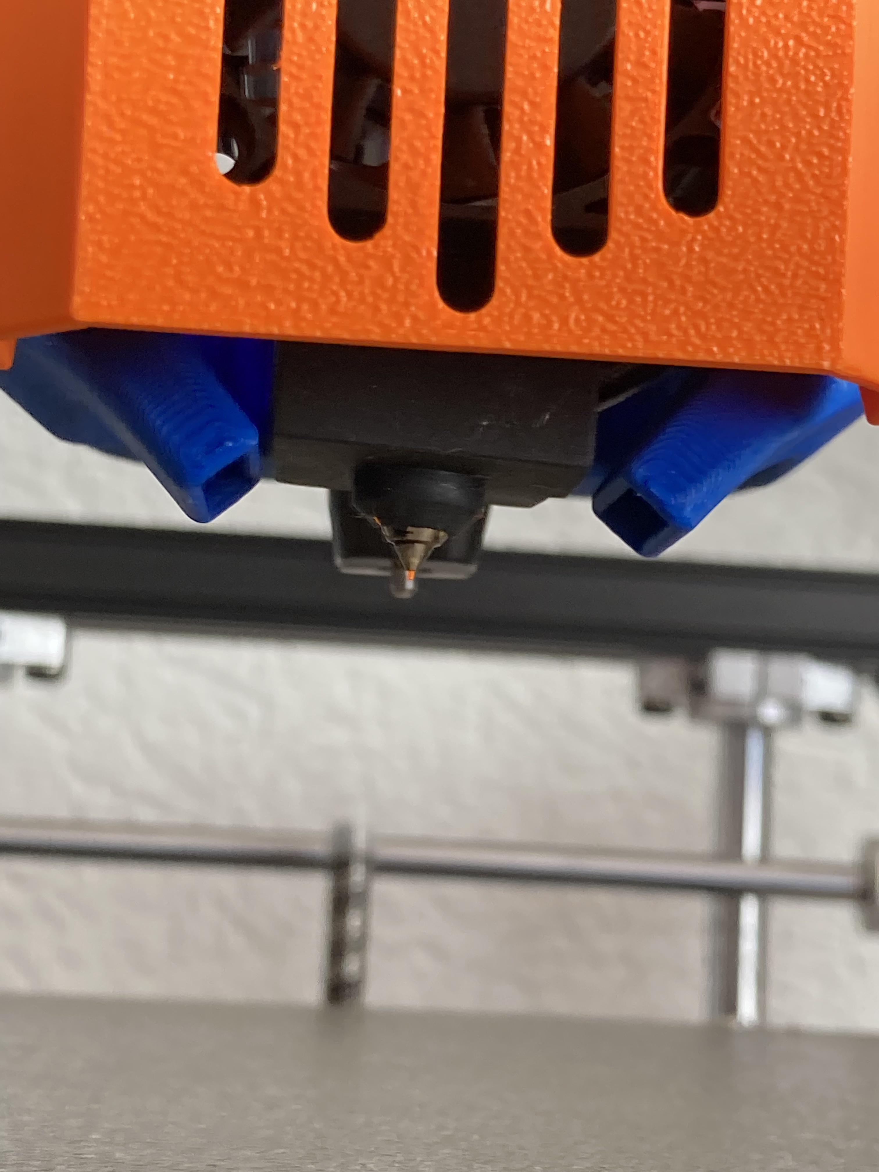 Ender-5 S1 linear rails, V2 toolhead MGN9 by phildesign3d | Download ...