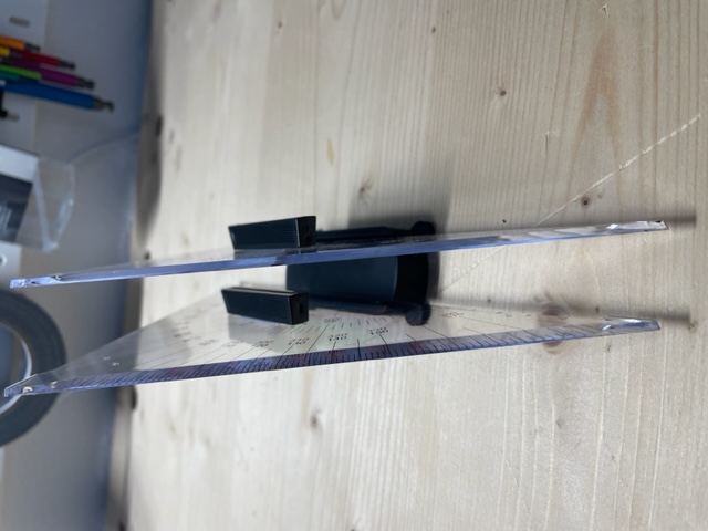 Triangle ruler stand / Geodreieck Ständer by LowinenPien | Download ...