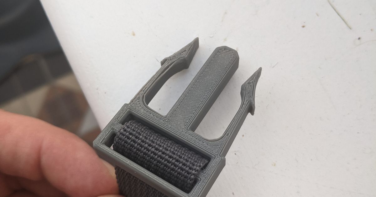 Release Buckle Clip 6mm thick and for 26mm webbing by James | Download ...