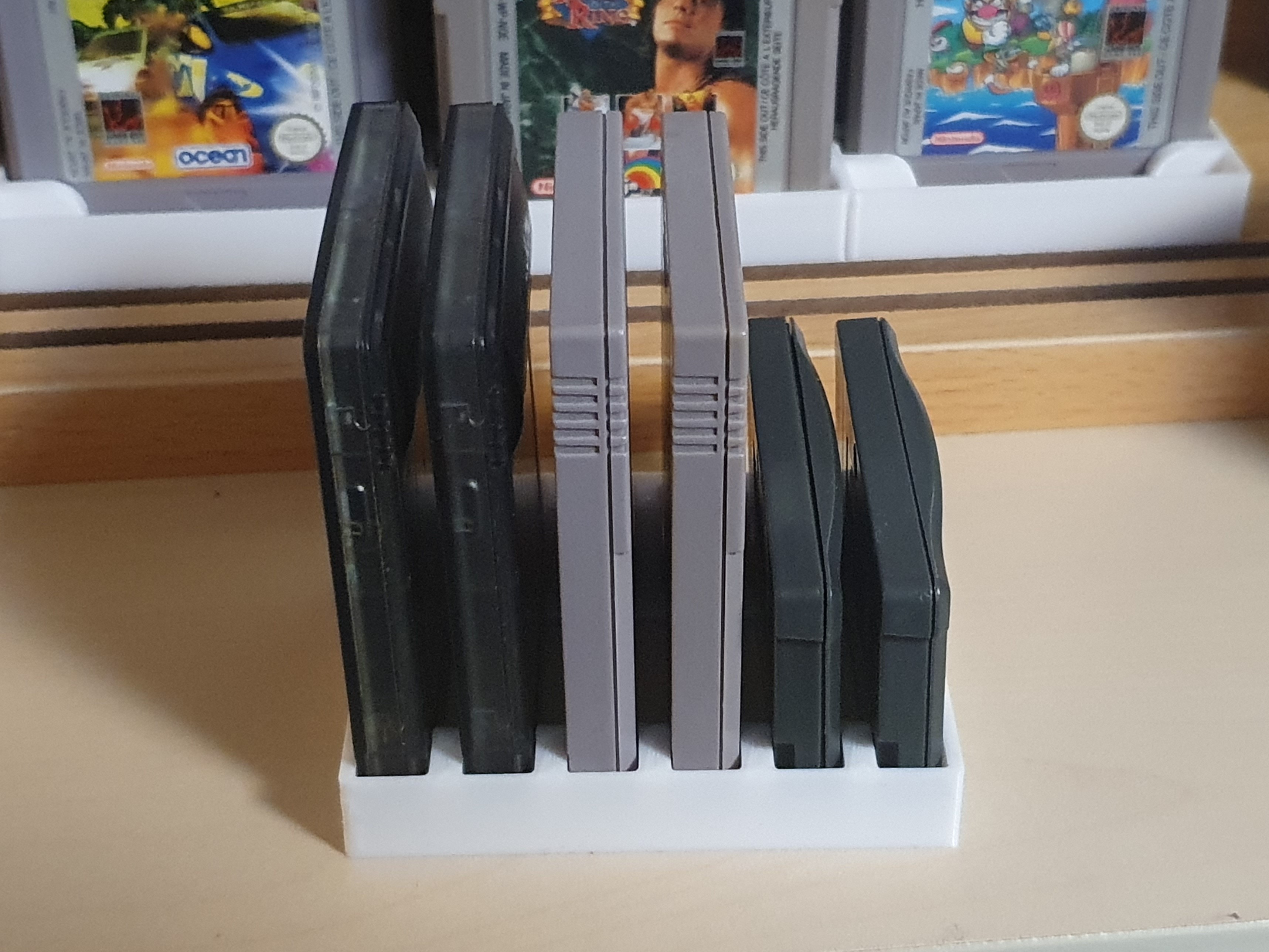 Game Boy cartridge holder (customizable / parametric) by Cube Brique ...