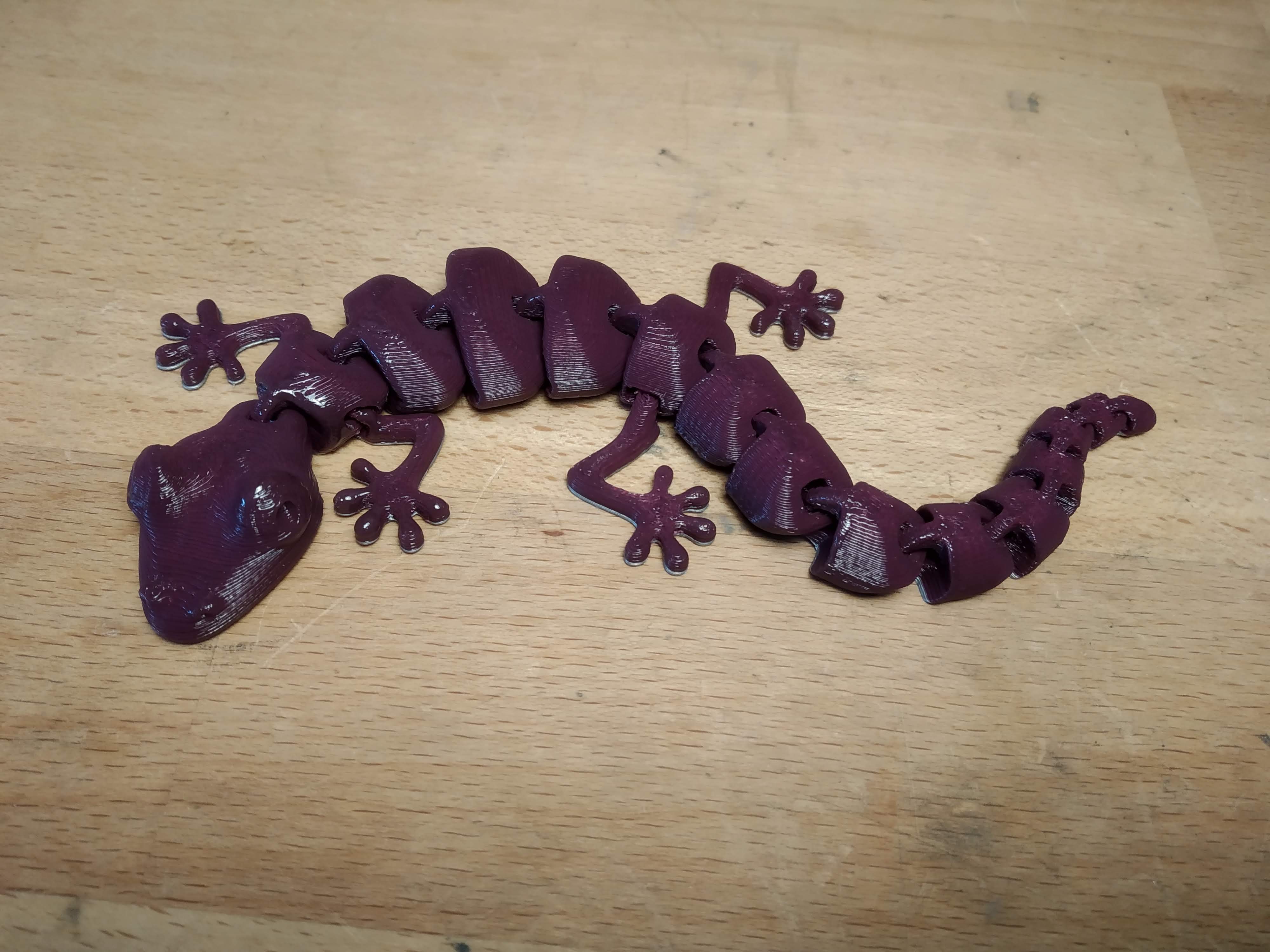 Articulated gecko by JohnDFishing | Download free STL model ...