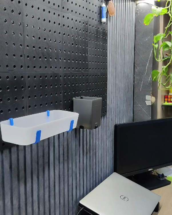 Pegboard - Storage container holder pegs by CRE3D | Download free STL ...