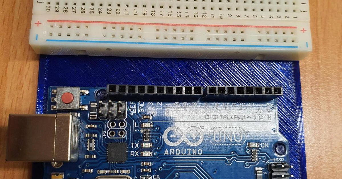 Držák Arduina a nepájivého pole by Vladislav Bláha | Download free STL ...