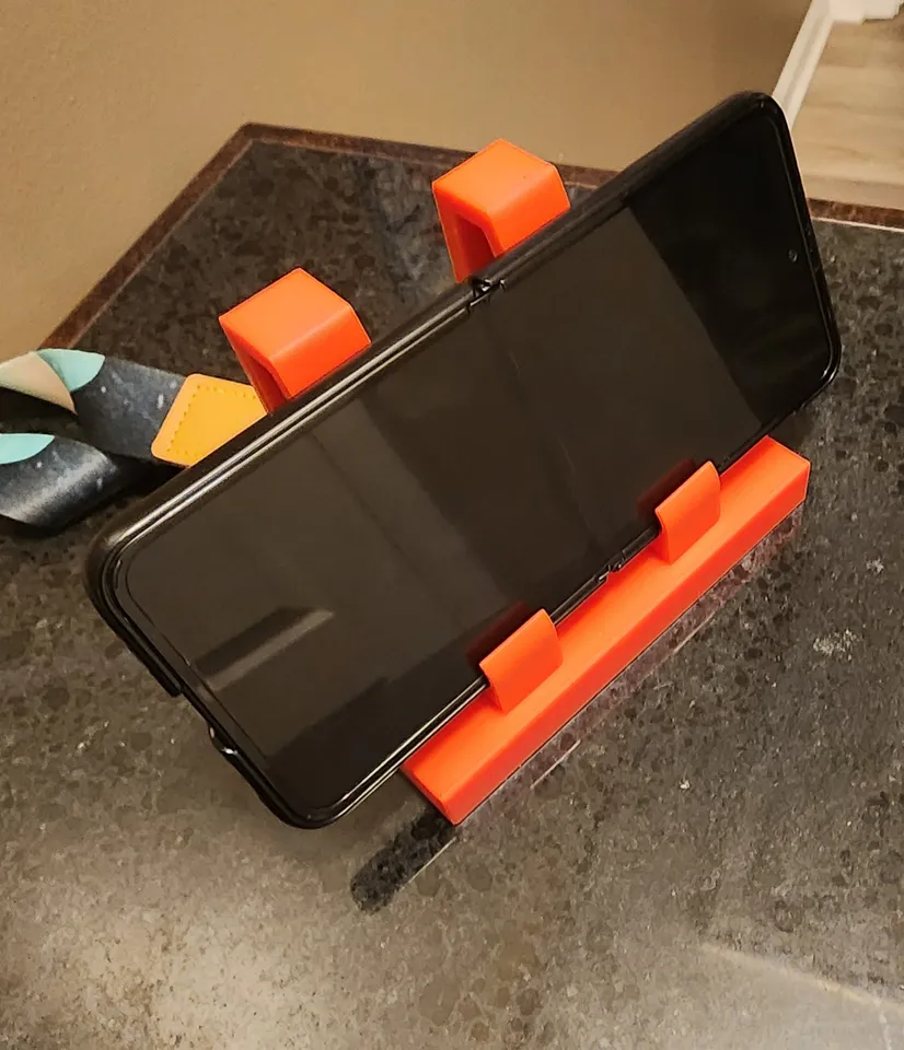 Adjustable cell phone stand by Ken Wright | Download free STL model ...