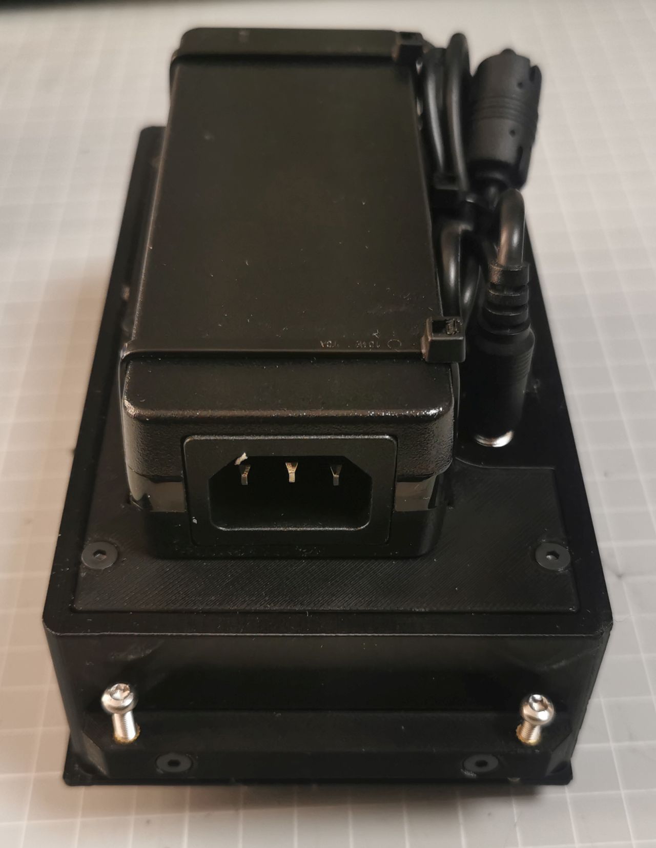 Housing for 6 Channel 12V DC Fan Controller by sternli27 | Download ...