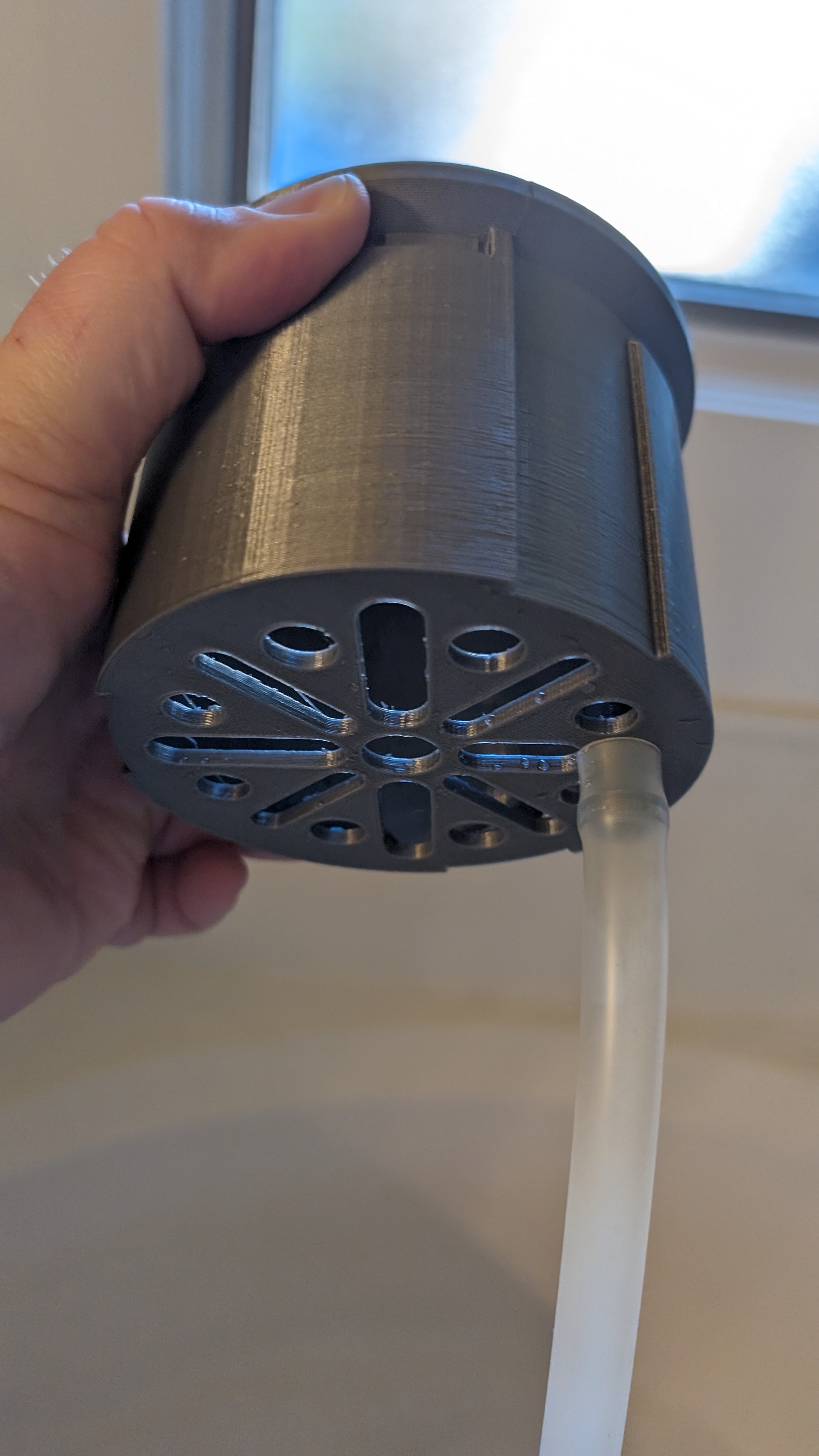 Hydroponic Tower Insert Single Plant by eroedig | Download free STL ...
