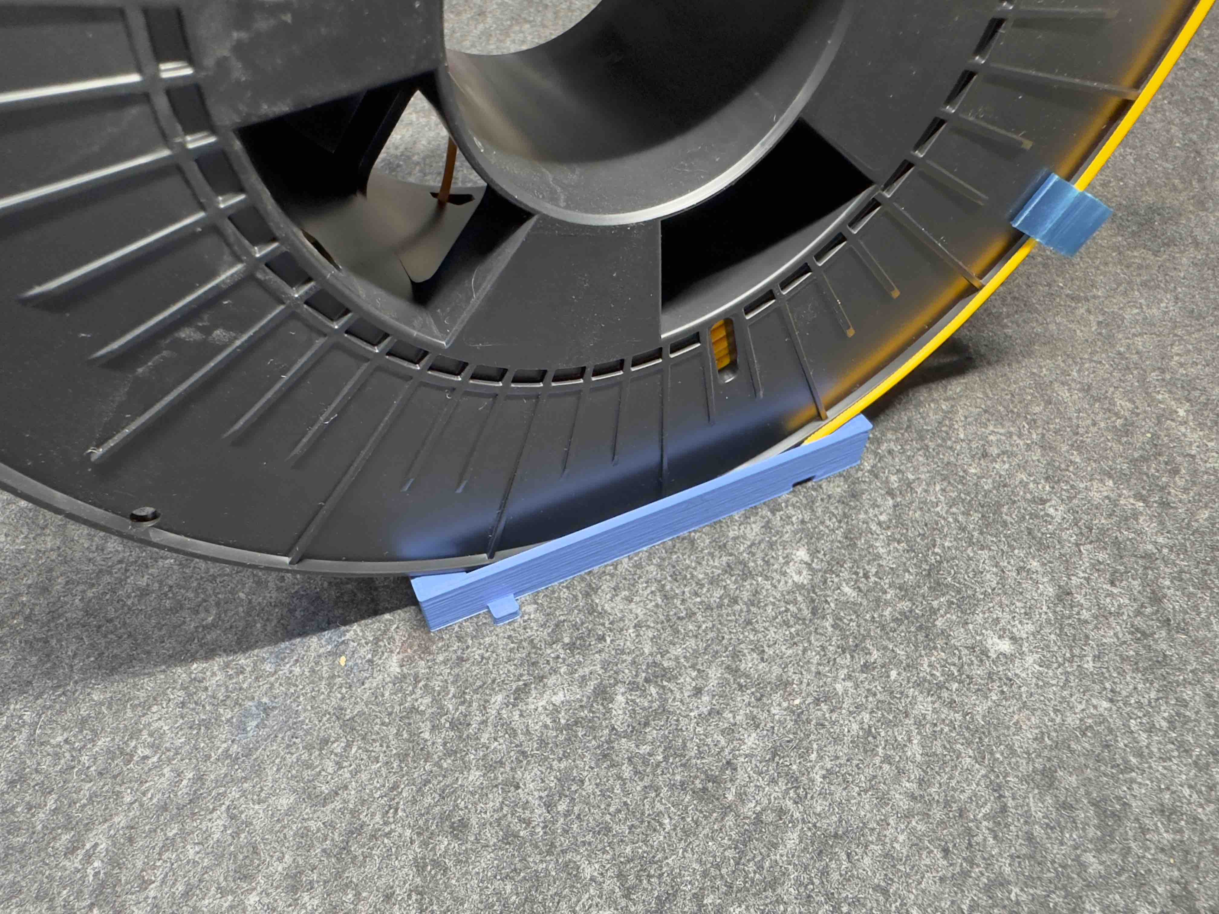 Cascadable Filament Spool Stand / Kaskadierbarer Spulenständer by eof ...
