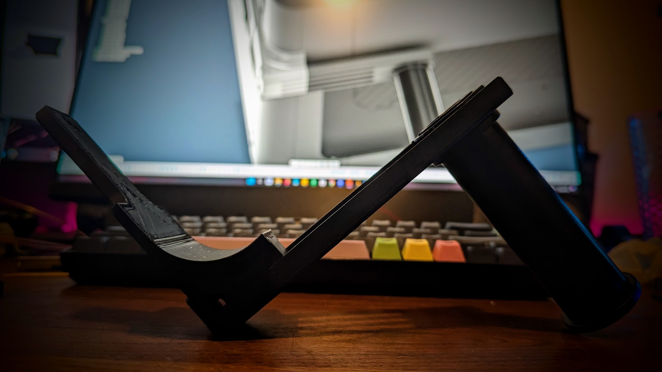 Ender Spool Holder to Bambu Lab X1C & P1P/S by MattDGTL | Download free ...