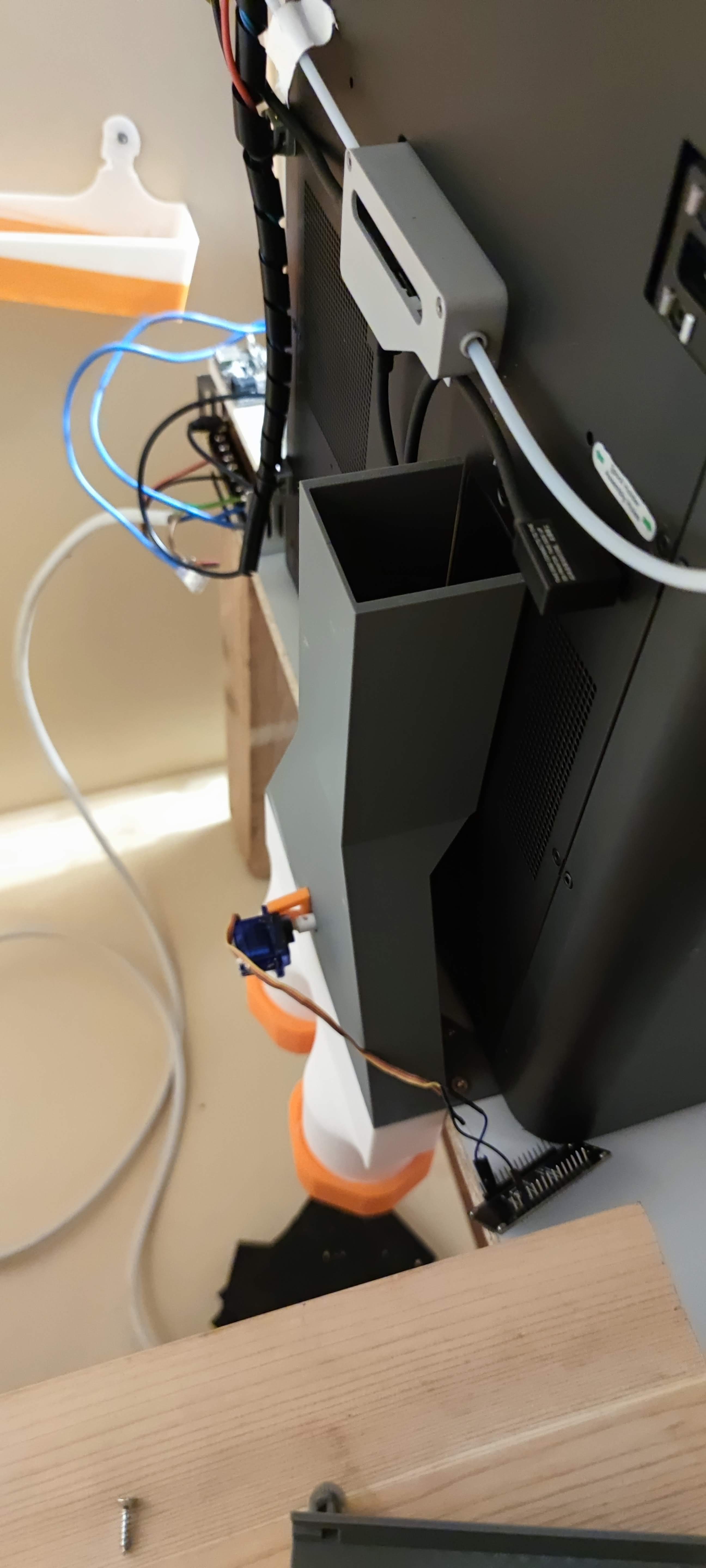 Poop Divider P1s (Servo/app) WIP by Kuchenz | Download free STL model ...