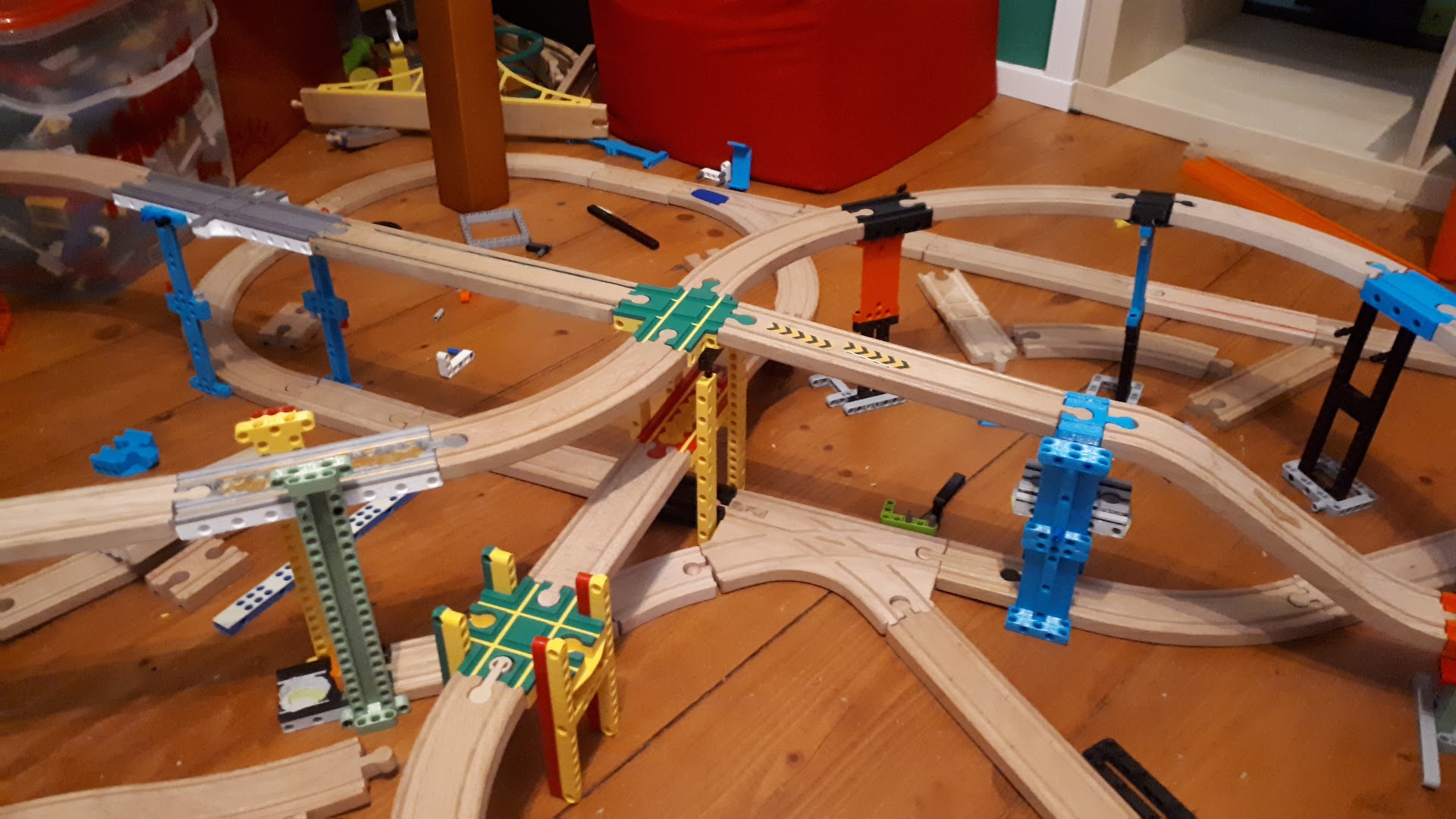 BeamBridge - wooden railway bridge system - mostní systém pro dřevěnou ...