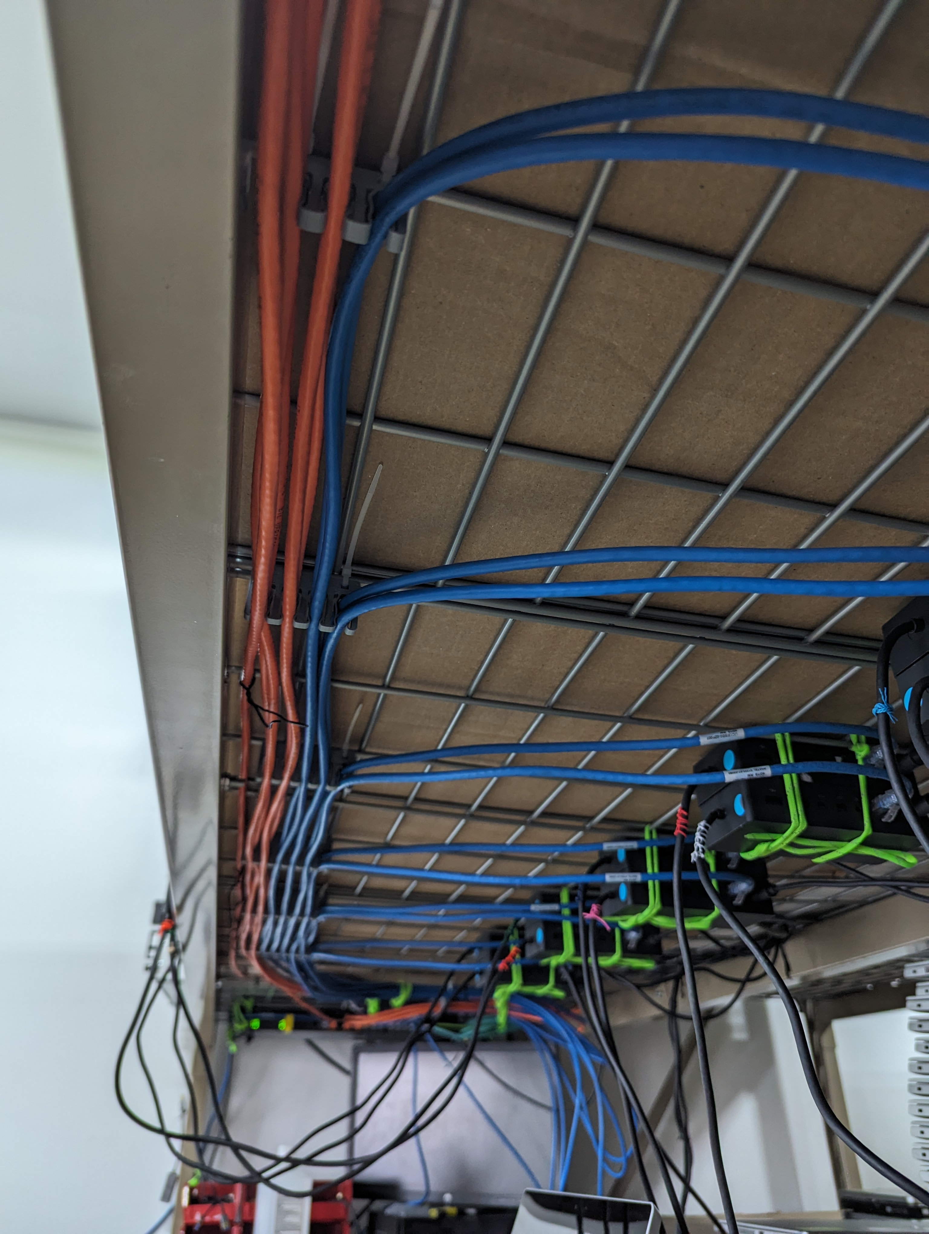 Flexture Cat6* Cable Comb (4 to 20 cables) by Greys | Download free STL ...