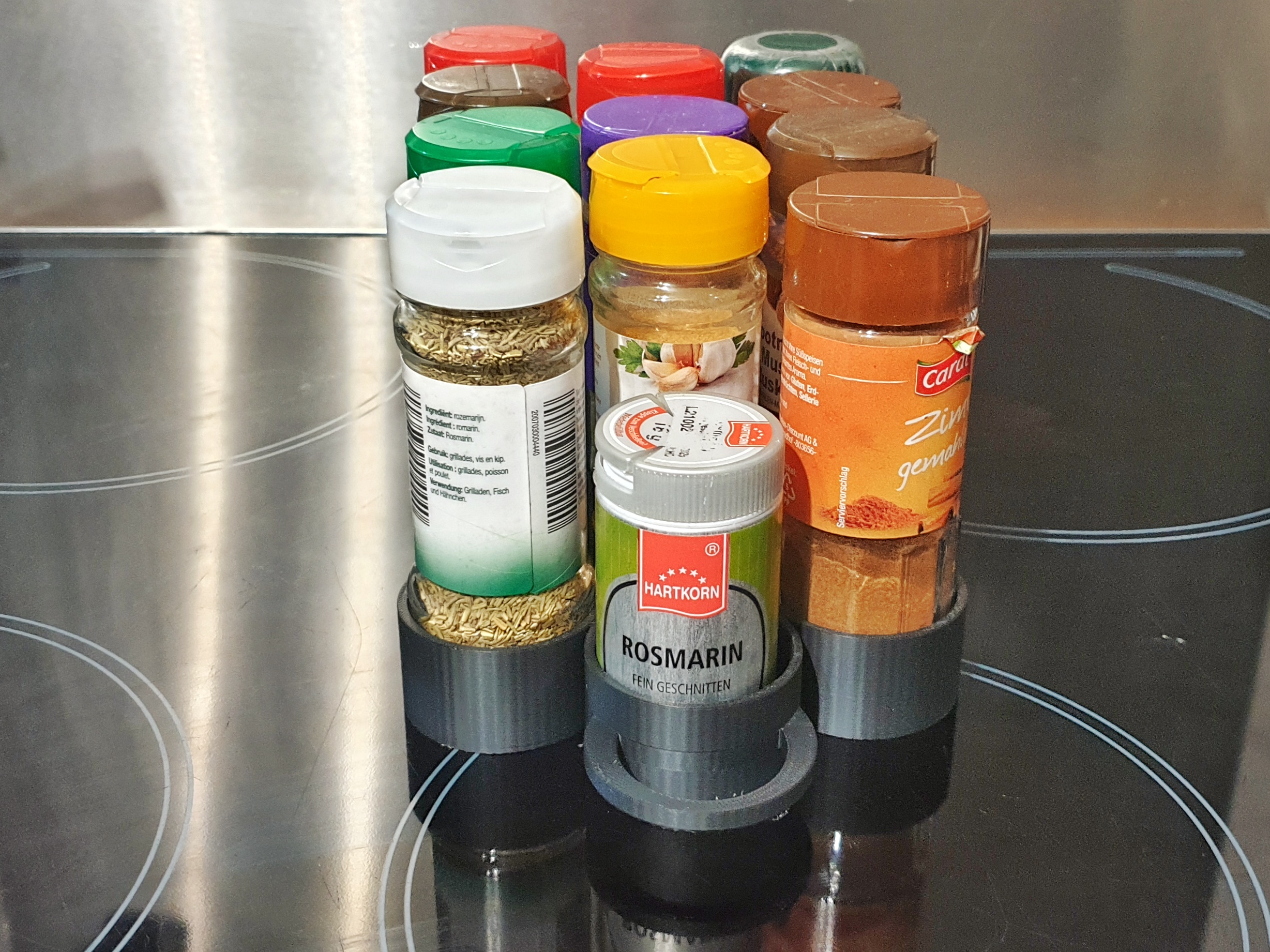 Spice rack for 43mm spice bottles with placeholder/slider by Kenneth ...