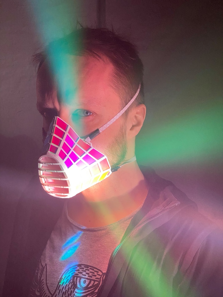 Discorona Mask - Protect & Reflect by polydisco | Download free STL ...