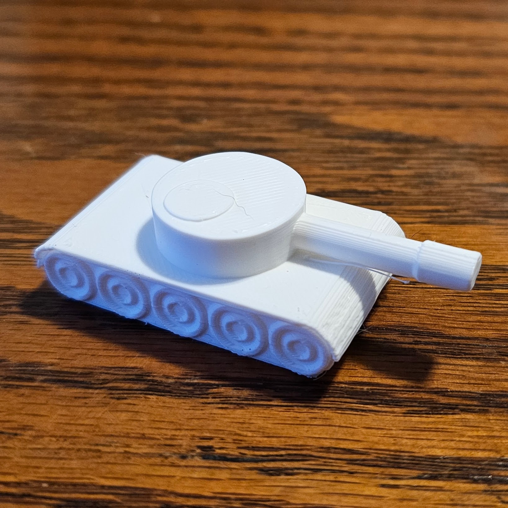 A Simple Tank by cpmatthew | Download free STL model | Printables.com