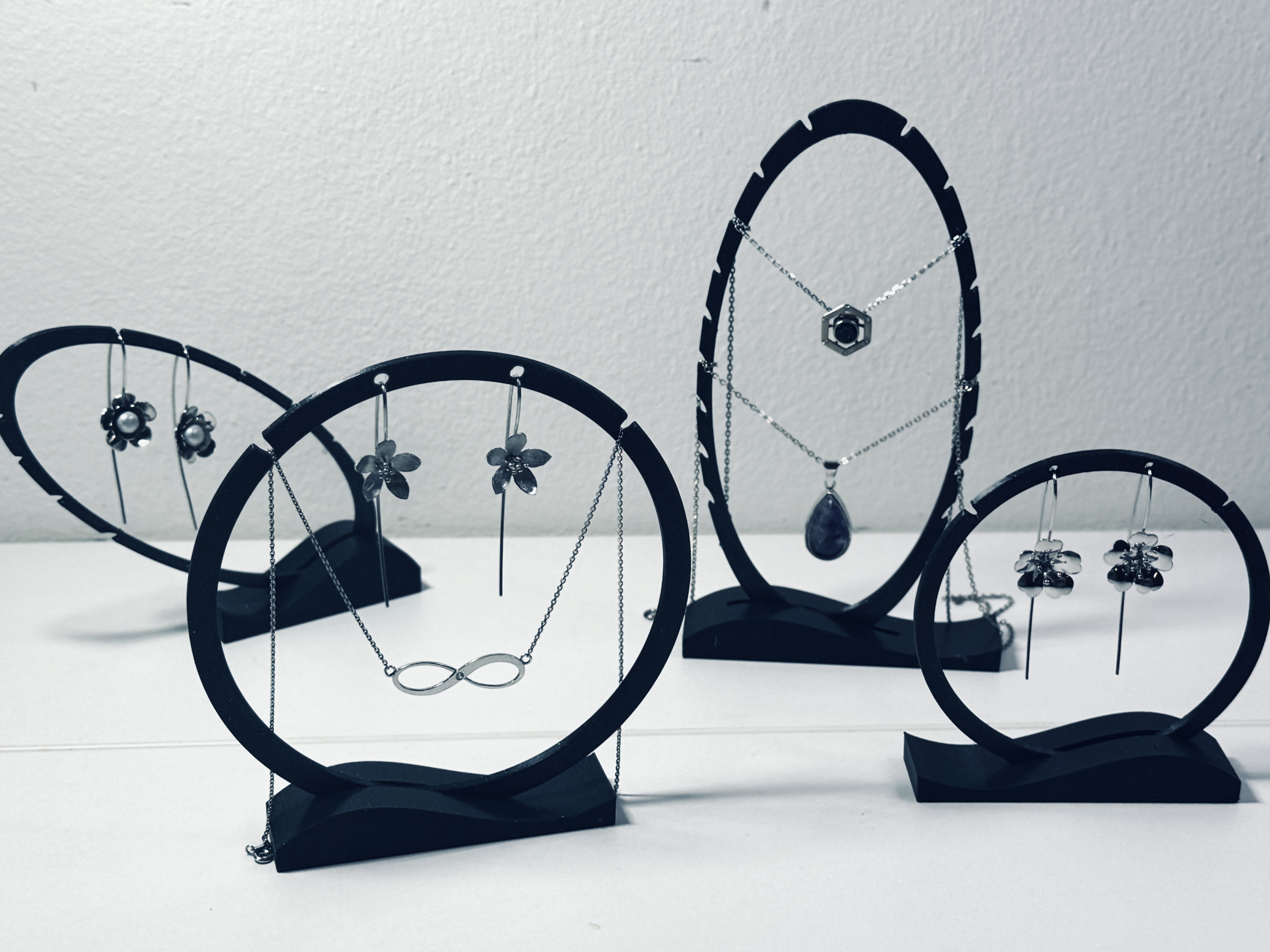 jewelry stand / design display (many variations) by maRRtulka ...