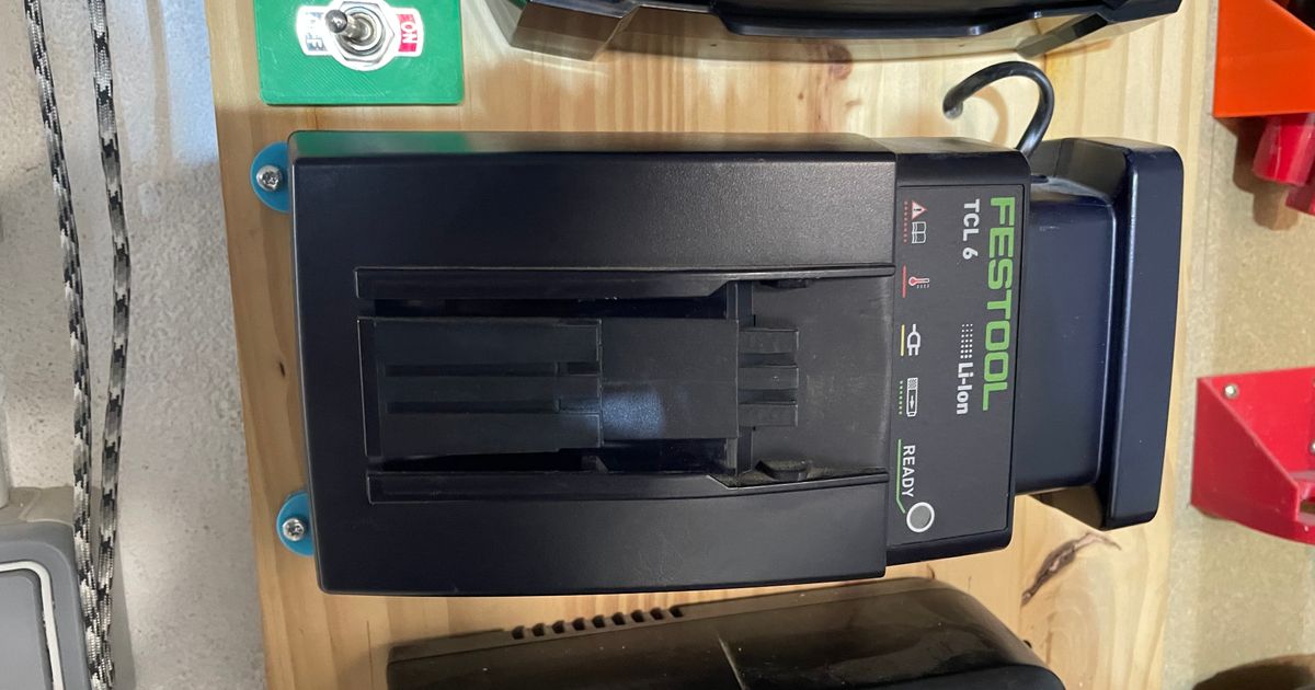 Support mural pour chargeur Festool TCL6 - Festool Charger Holder by ...
