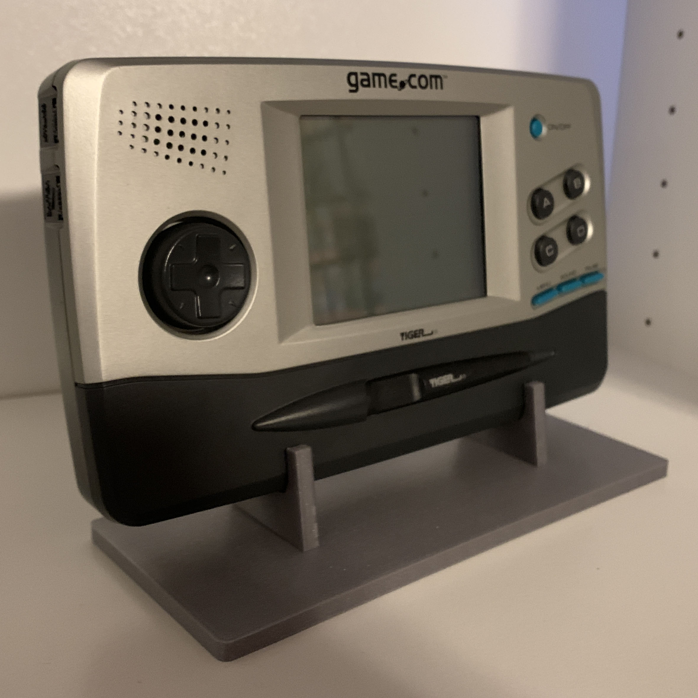 Tiger Game.com Display Stand by Kytor | Download free STL model ...