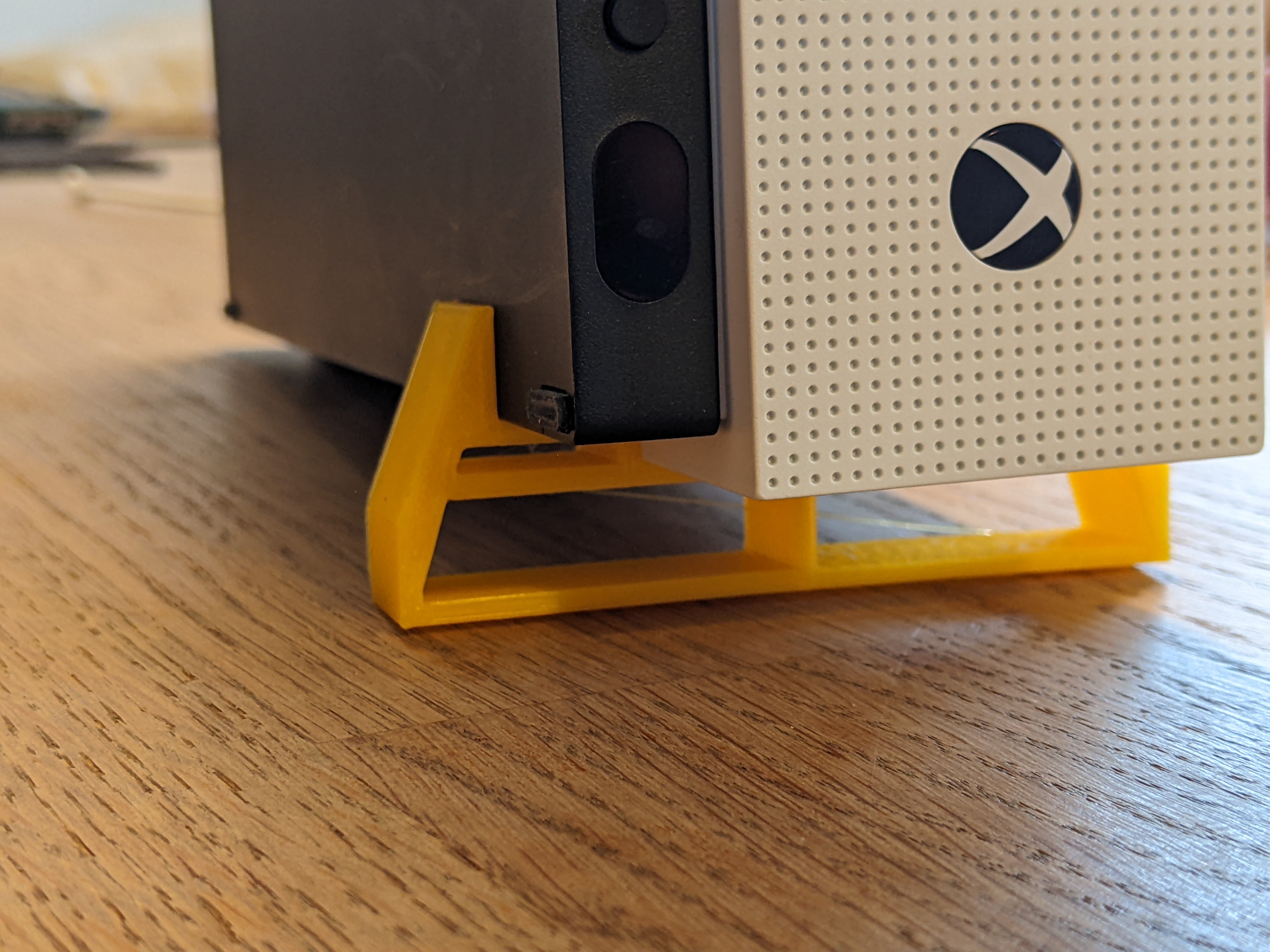 XBox One S Foot by simonelwess | Download free STL model | Printables.com