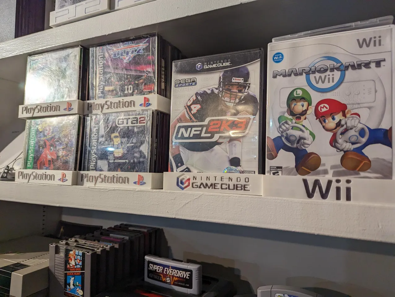 Wii: Video Game Display Stand by Miketru | Download free STL model ...